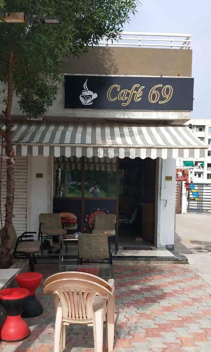 Cafe 69, Bhayli order online - Zomato
