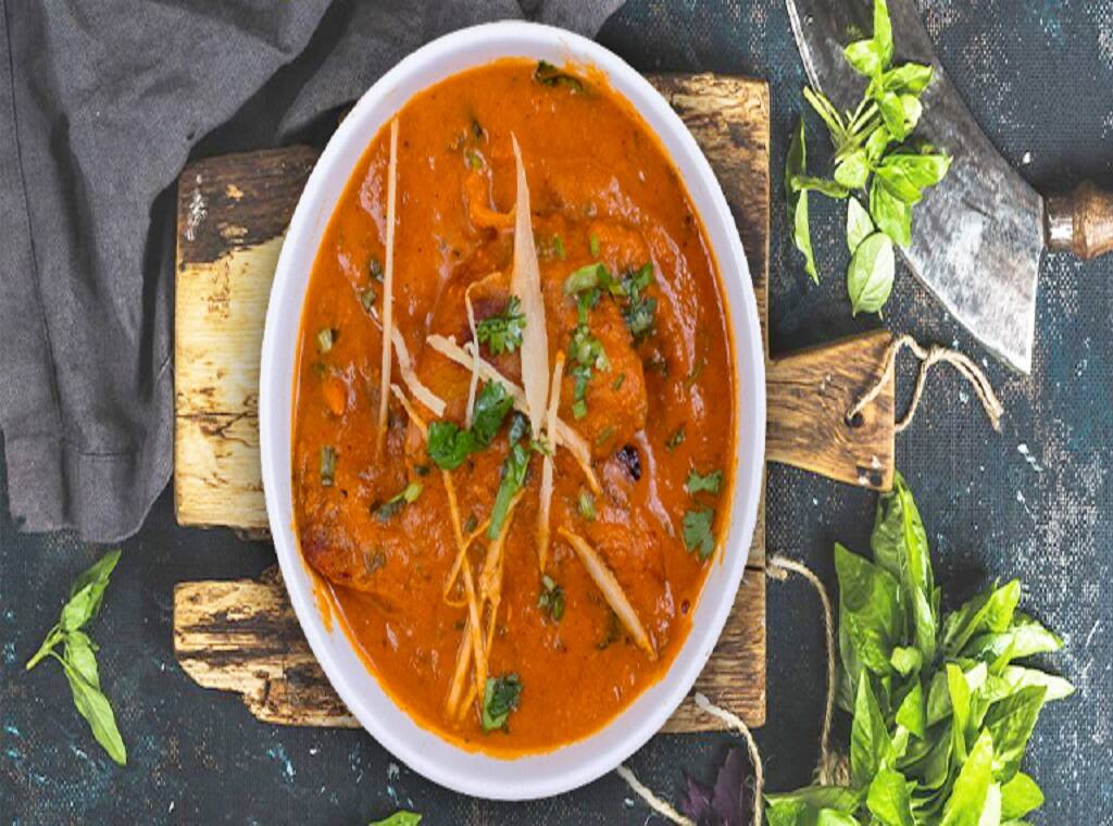 Laale Di Chaap, Sector 72, Noida