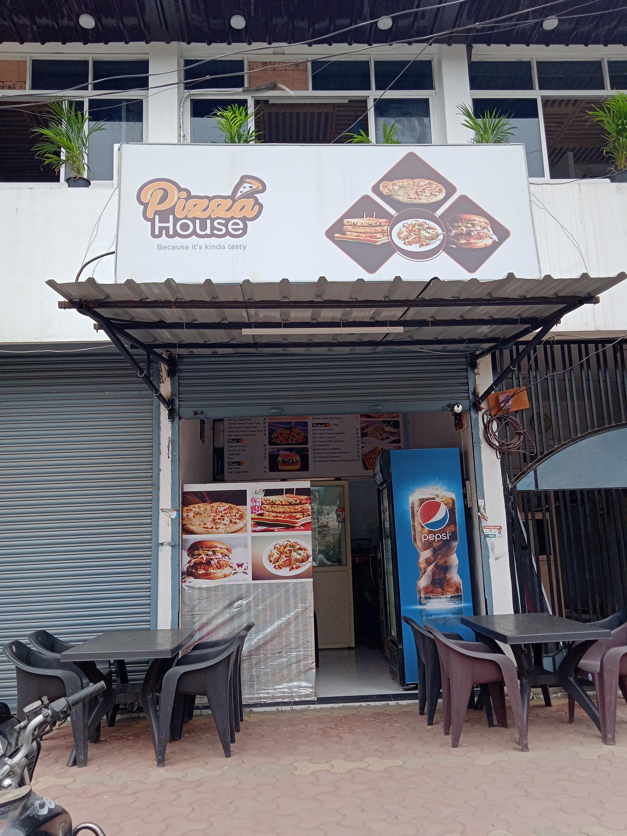 Pizza House, Delhi Gate Area, Aurangabad | Zomato