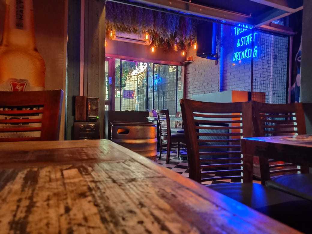 Therapy - The Casual Drink Place, 7 Bungalows, Andheri West, Mumbai ...