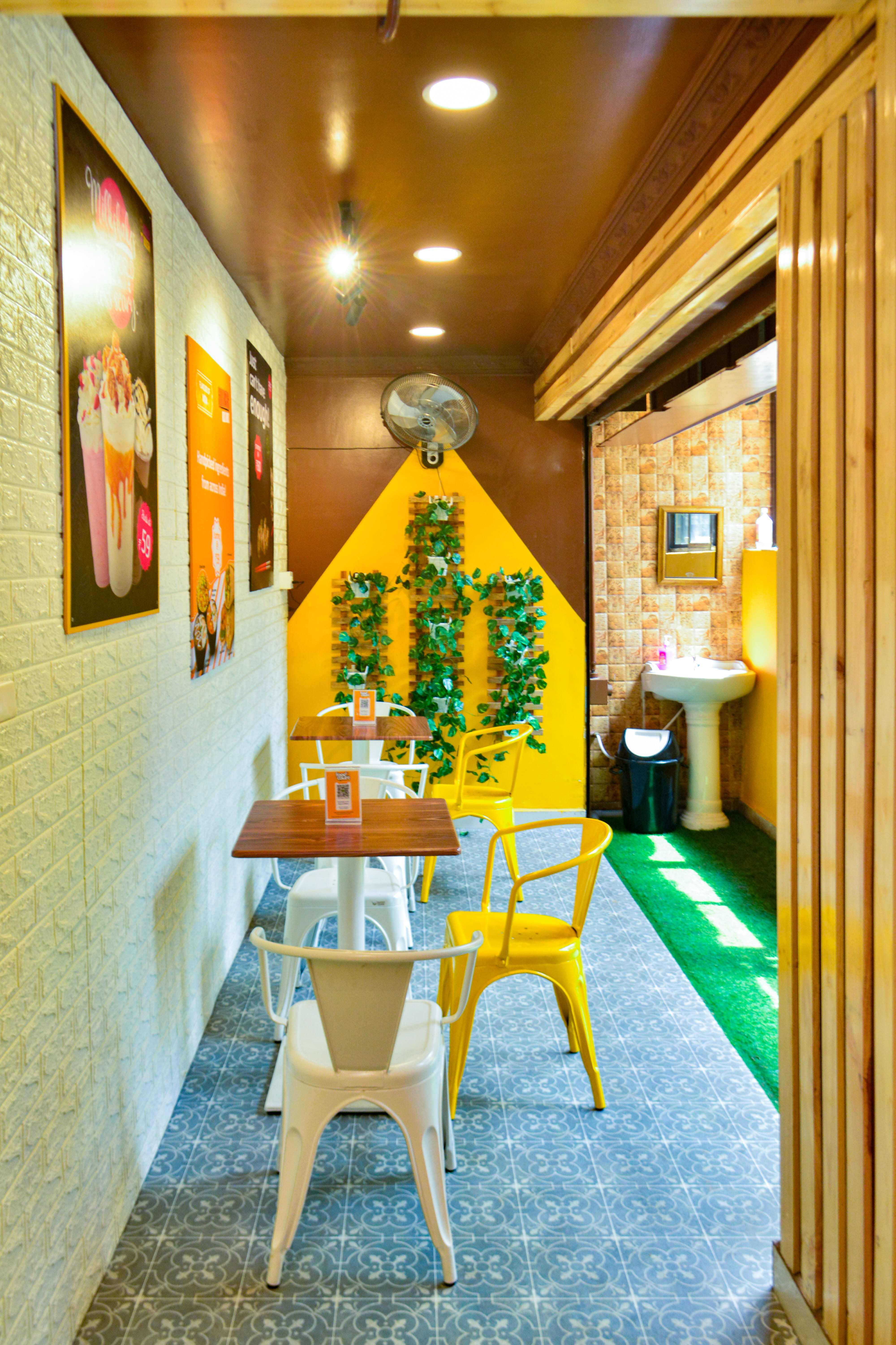 Momo Street, Kaggadasapura, Bangalore | Zomato