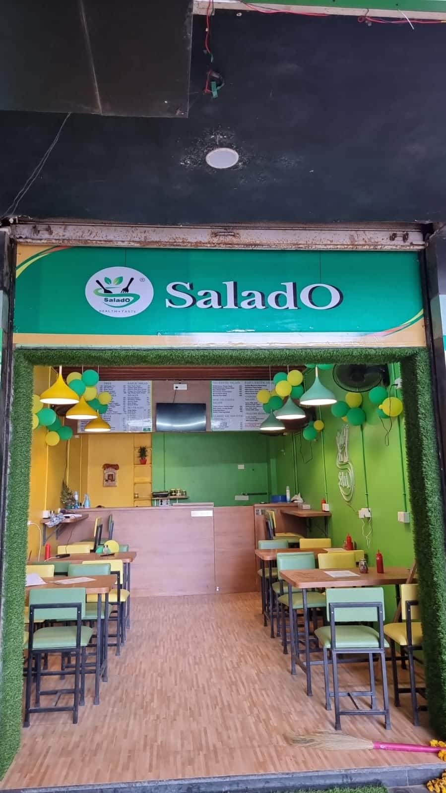 Menu of SaladO, Sama, Vadodara