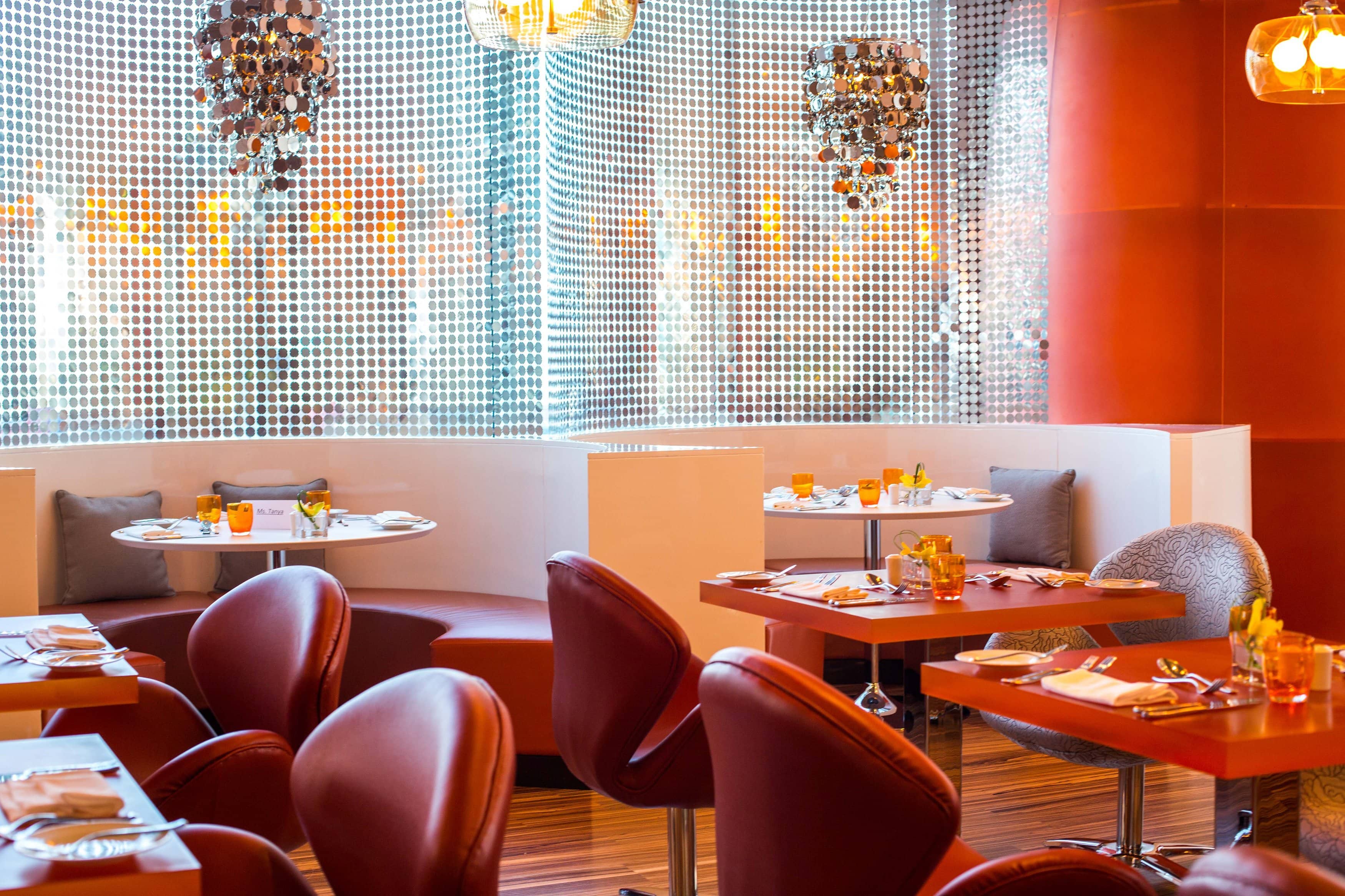 Seasons - Pullman Dubai Jumeirah Lakes Towers Hotel & Residence ...