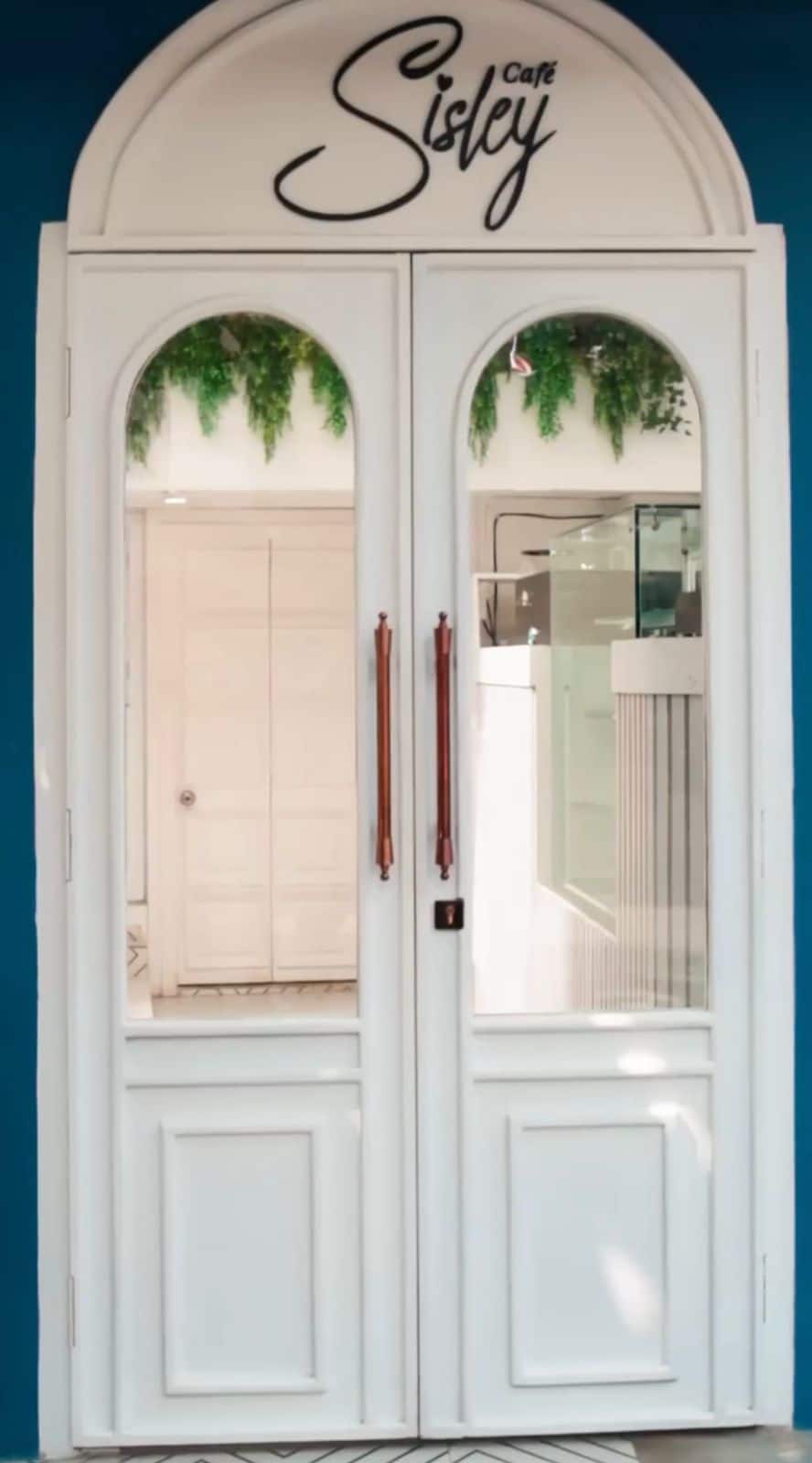 Cafe Sisley, Santacruz West, Mumbai | Zomato