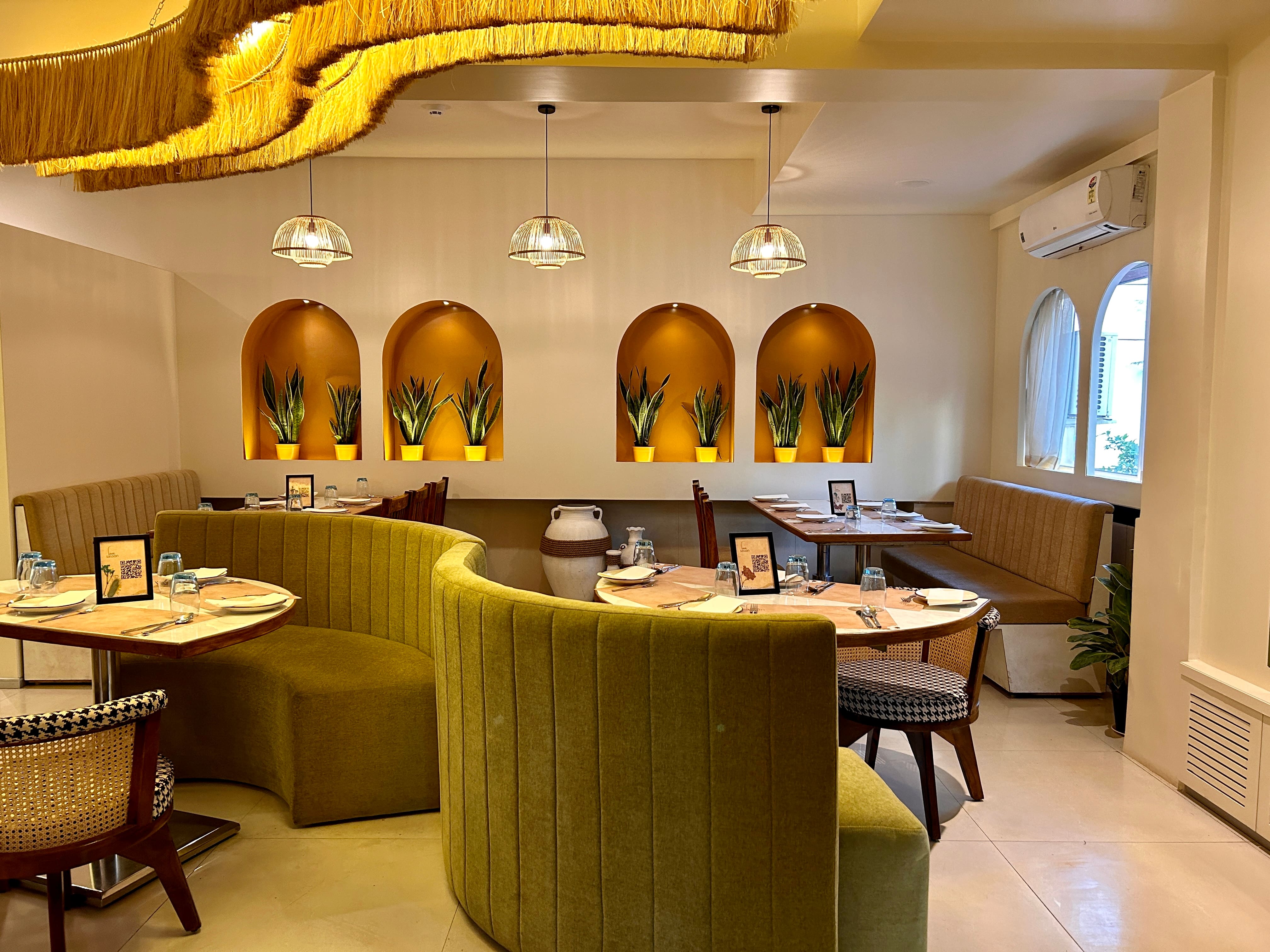 Sasson Global Kitchen & Bar, Hadapsar, Pune | Zomato