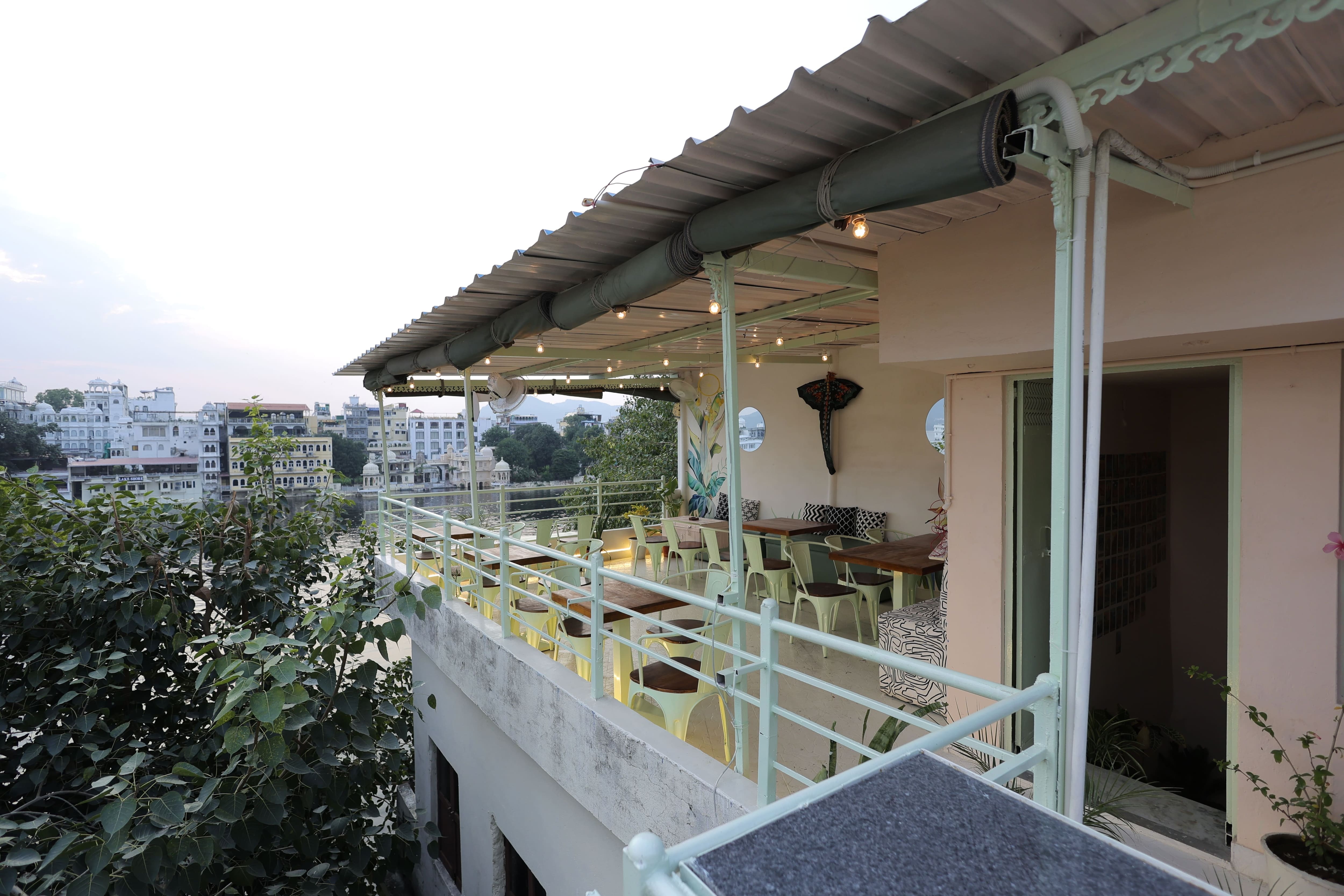 Green Grotto by Pichola, Chandpole, Udaipur | Zomato