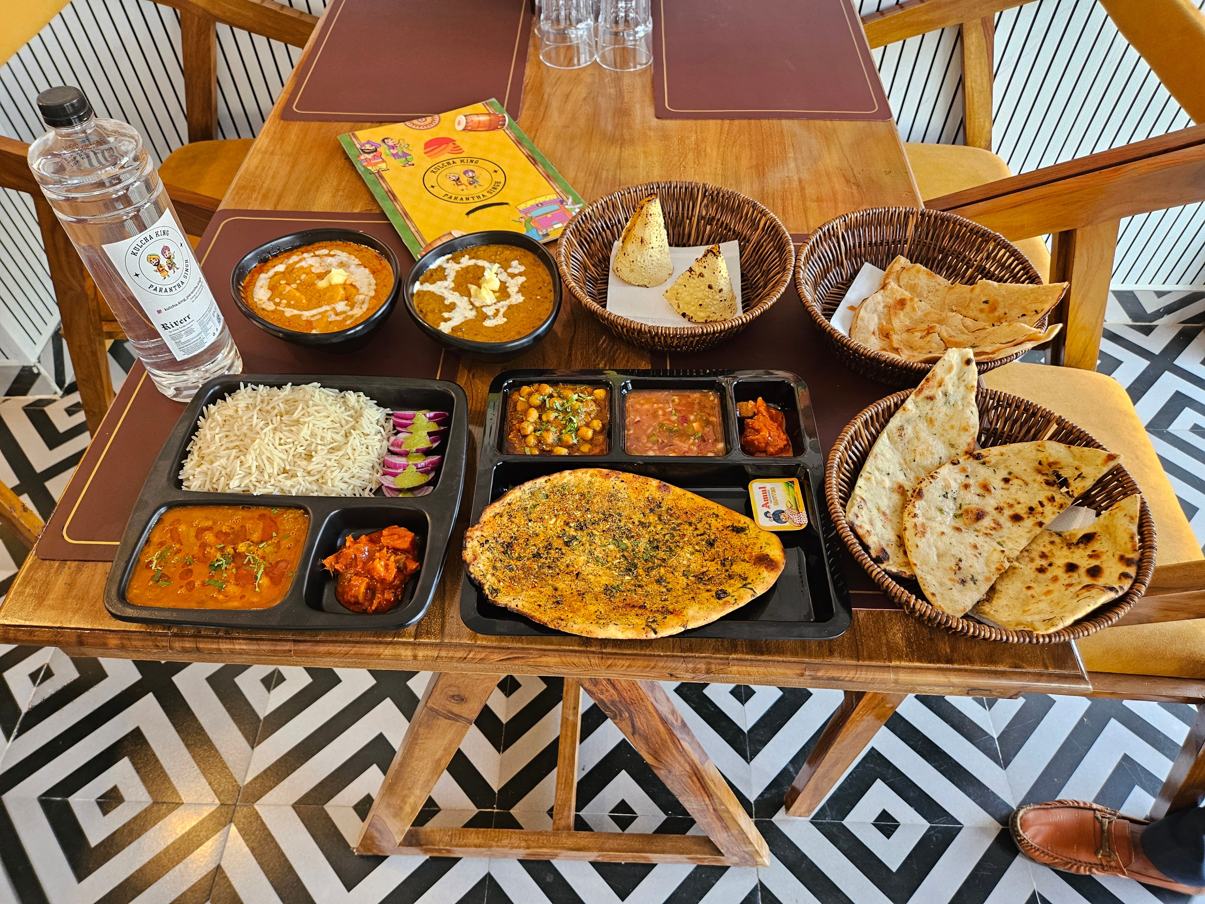 Kulcha King Parantha Singh, Mansarovar, Jaipur | Zomato
