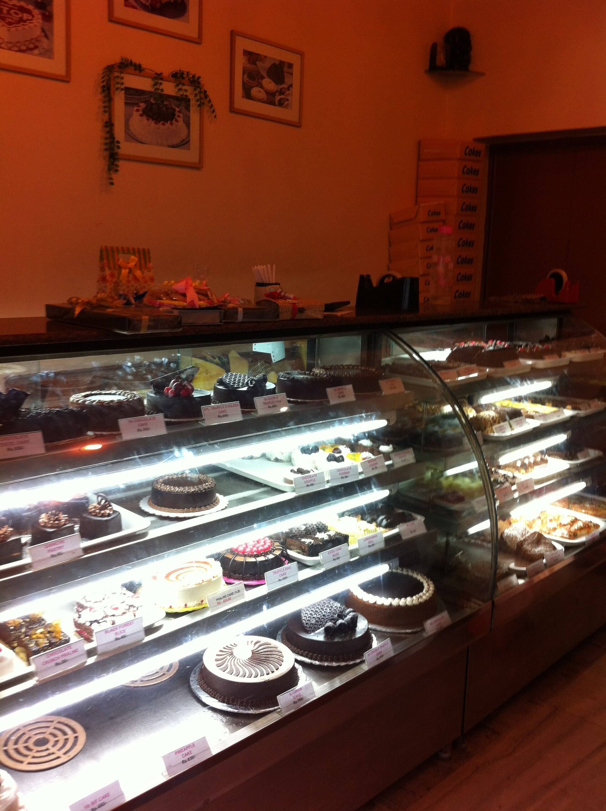 Cakes, Gariahat, Kolkata - Restaurant - Zomato