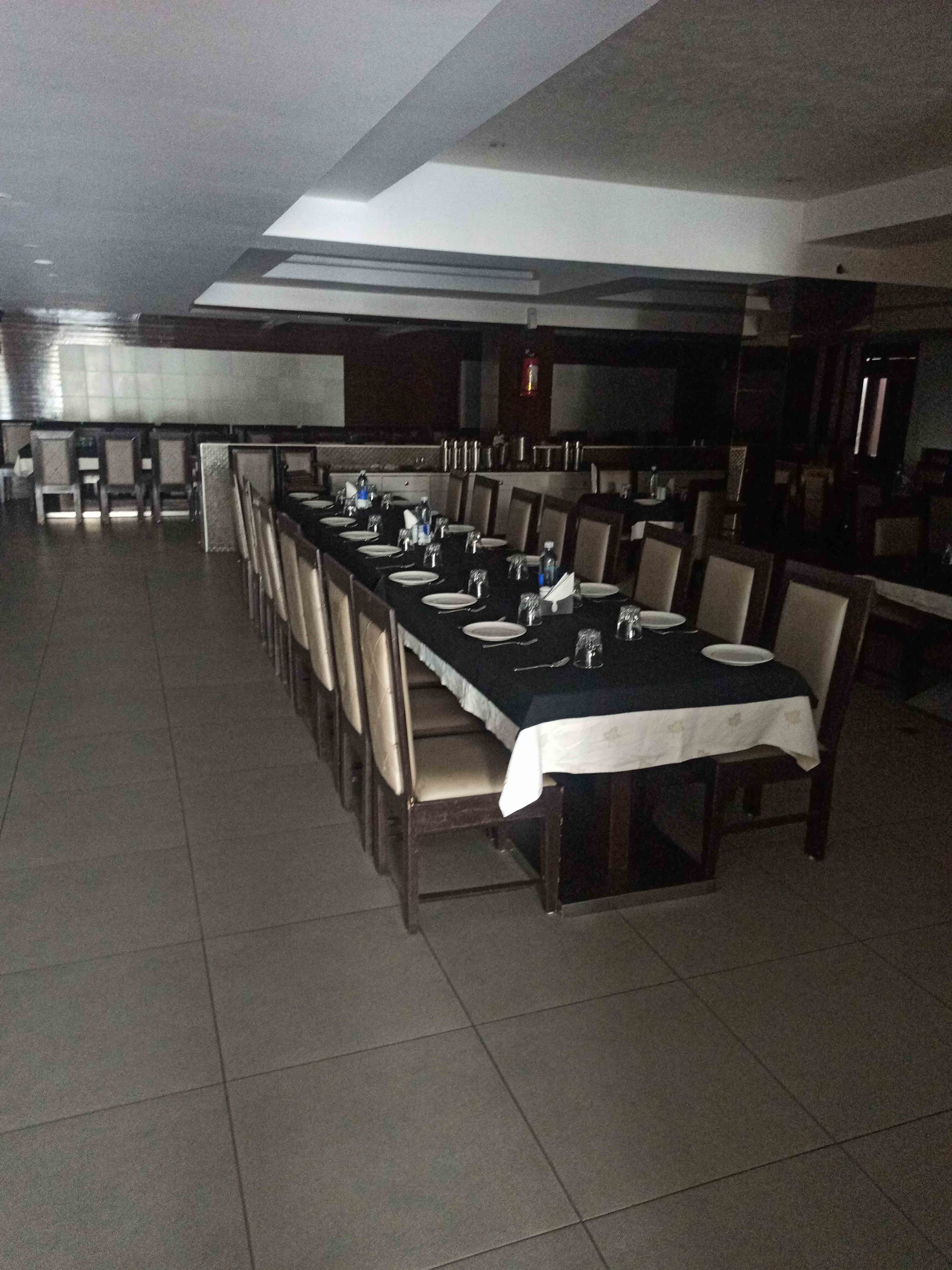 Menu of Enjoy, Piplod, Surat