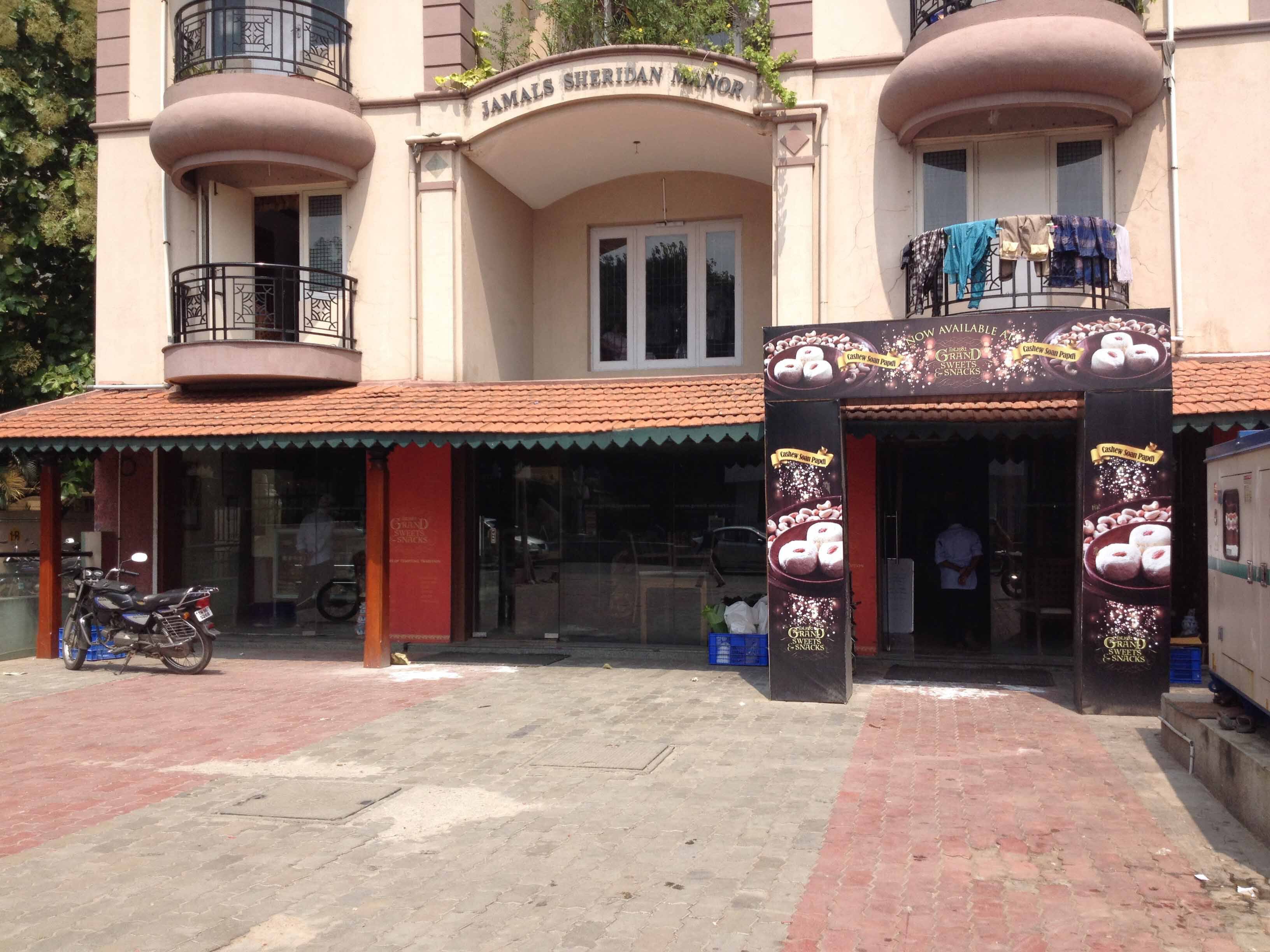 The Grand Sweets and Snacks - Amirtham Restaurant, Vadapalani, Chennai ...