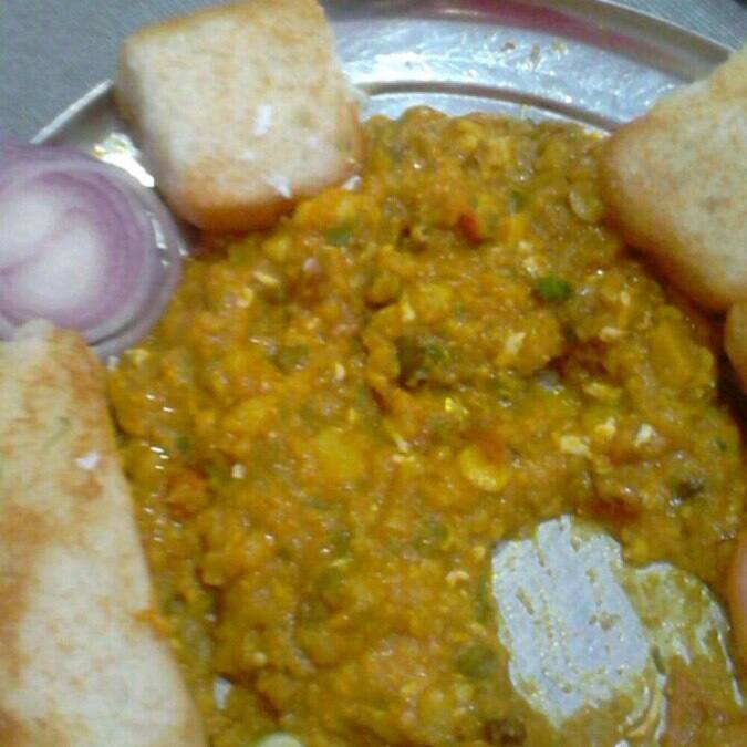 Mahalaxmi Sweets Reviews, User Reviews for Mahalaxmi Sweets, Aliganj ...