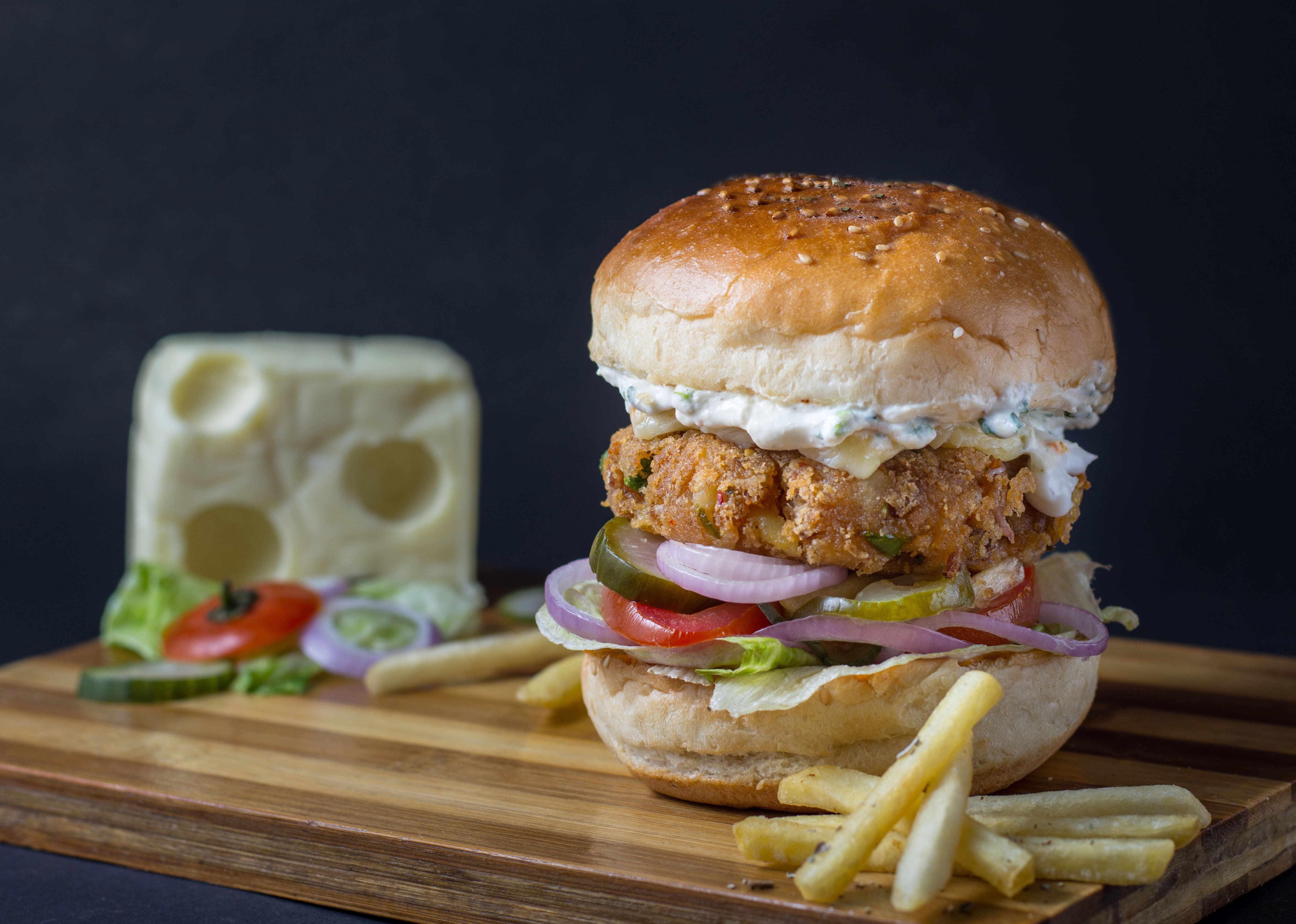 Pop's Burger, By Pass Road (North), Indore | Zomato