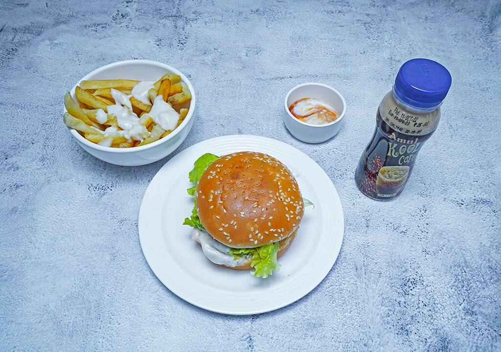 Dairy Choice Cafe, Amrapali Leisure Valley order online - Zomato