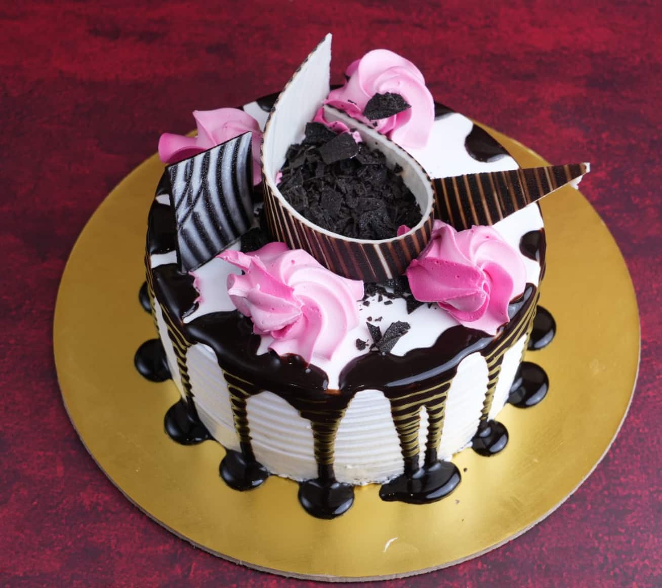 Cakes By Yummy Bee, Banjara Hills, Hyderabad | Zomato