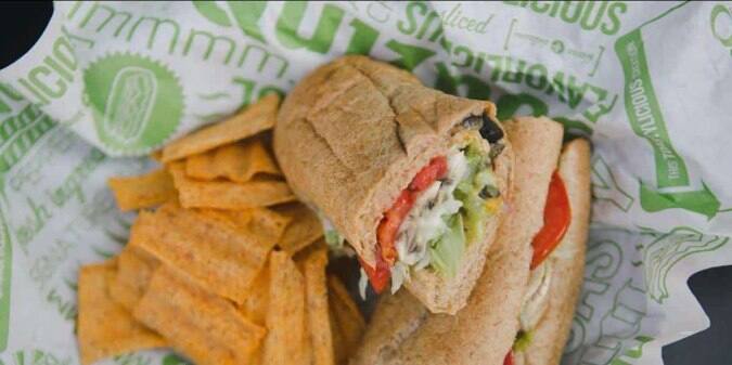 Quiznos Menu, Menu for Quiznos, Old Town, Chicago - Urbanspoon/Zomato
