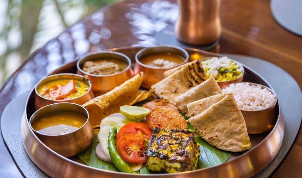 Photos of Antique Mardol- By Cafe Anthruz Mahal, Pictures of Antique Mardol- By Cafe Anthruz ...