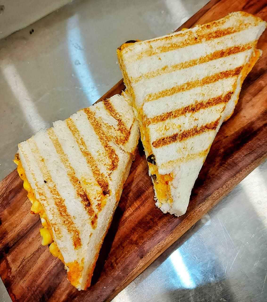 Bake N' Flake, Town Hall, Amritsar