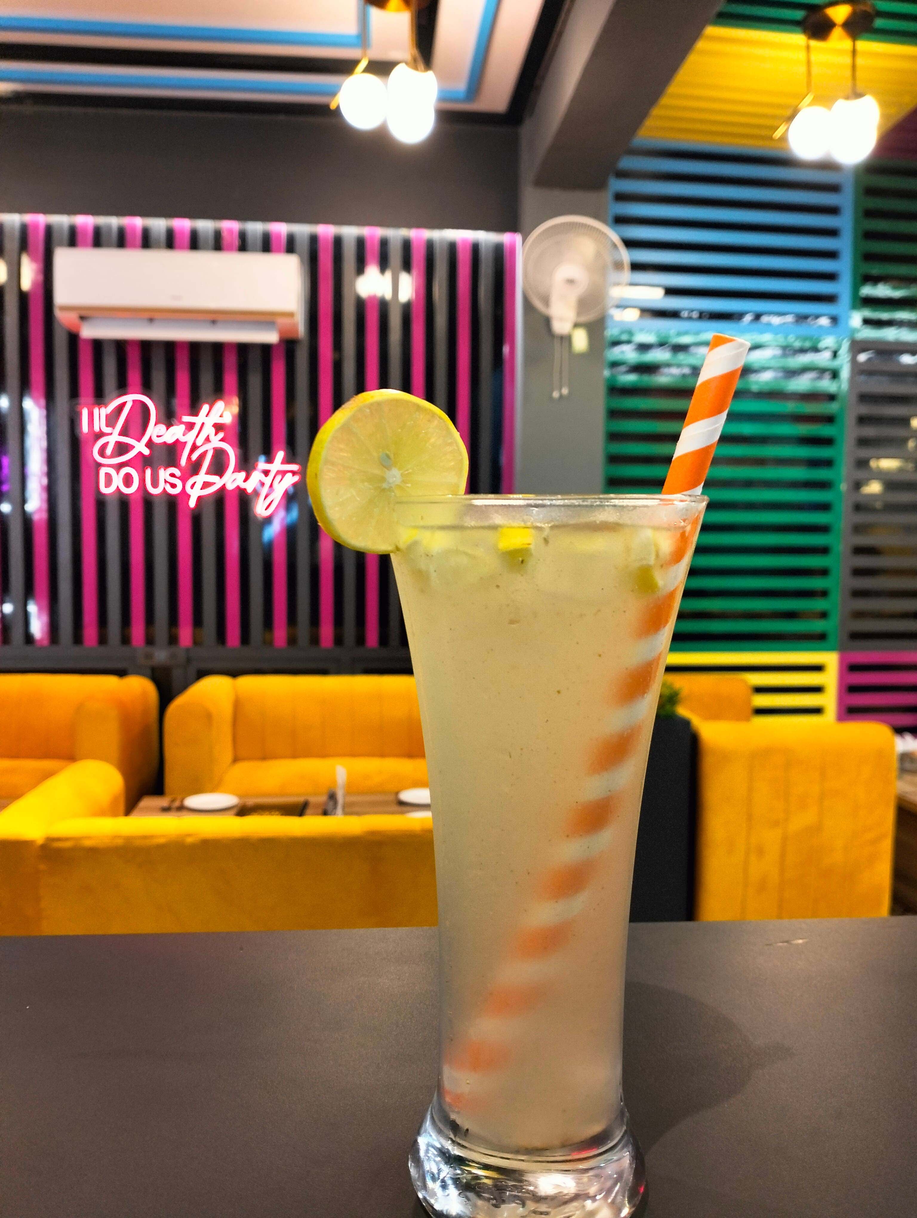 The Den Restro & Cafe, Model Town order online - Zomato