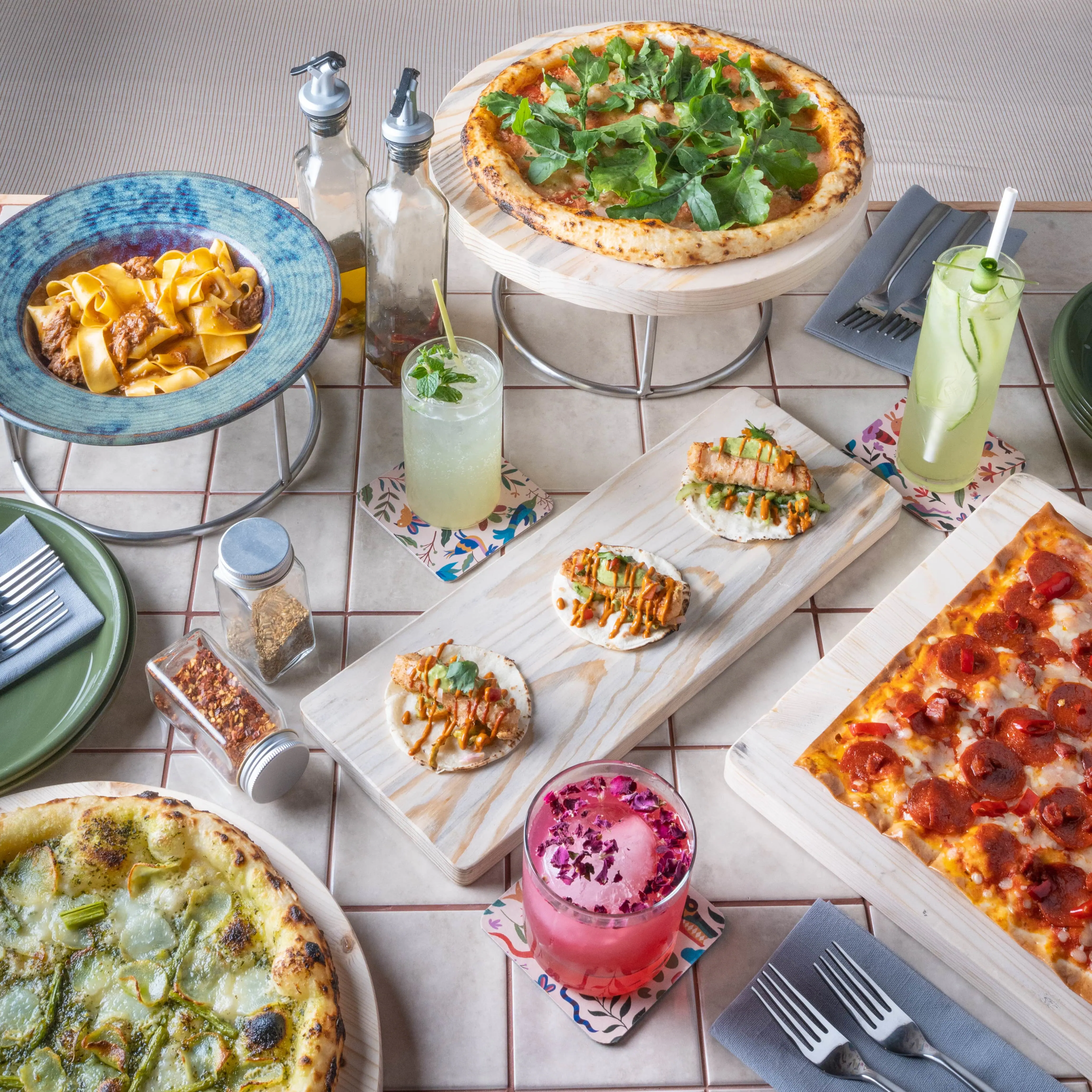 Bomba - Pizzeria & Taqueria, MG Road, New Delhi | Zomato