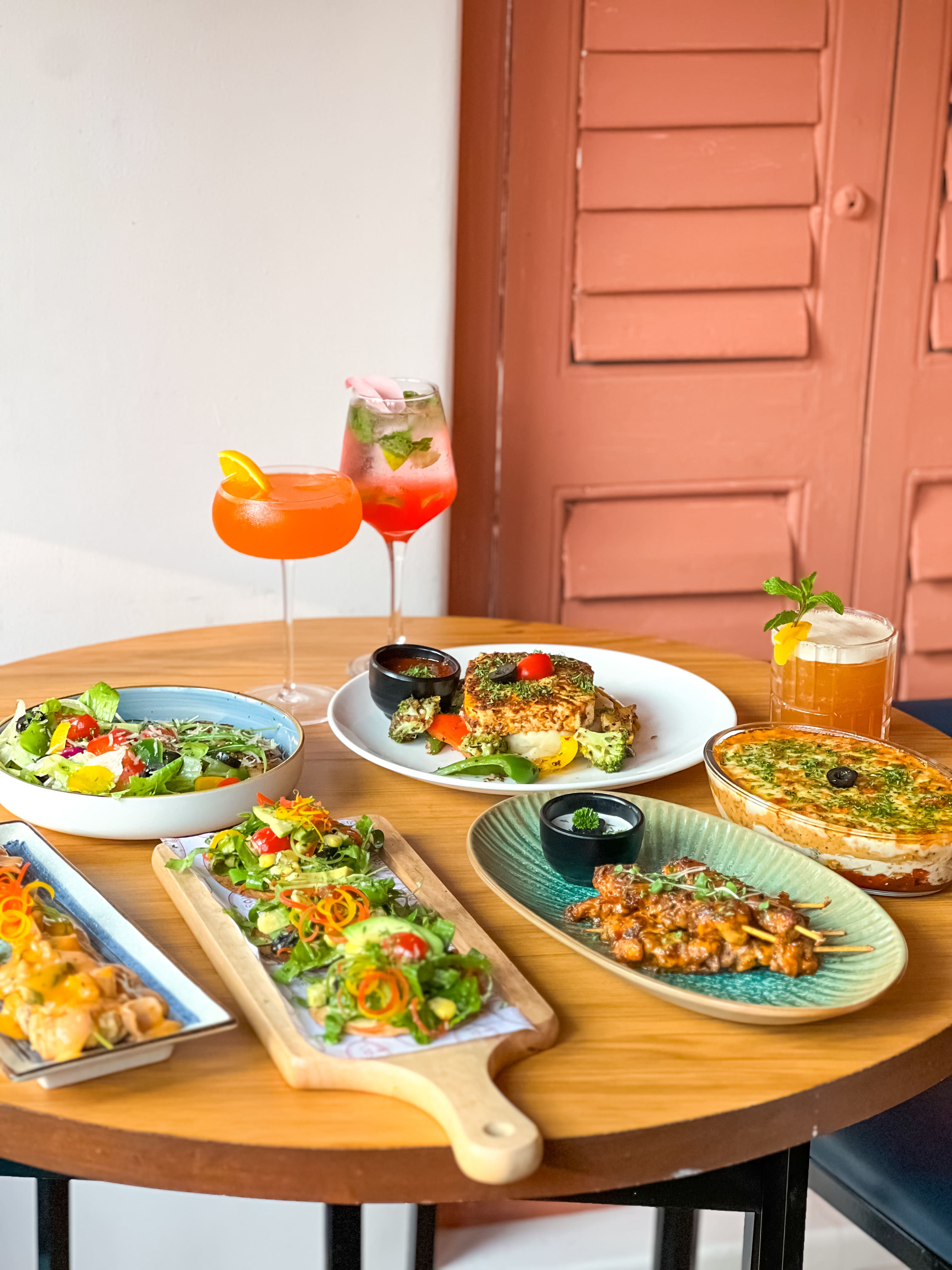 Mug Shot Cafe, Southern Avenue, Kolkata | Zomato