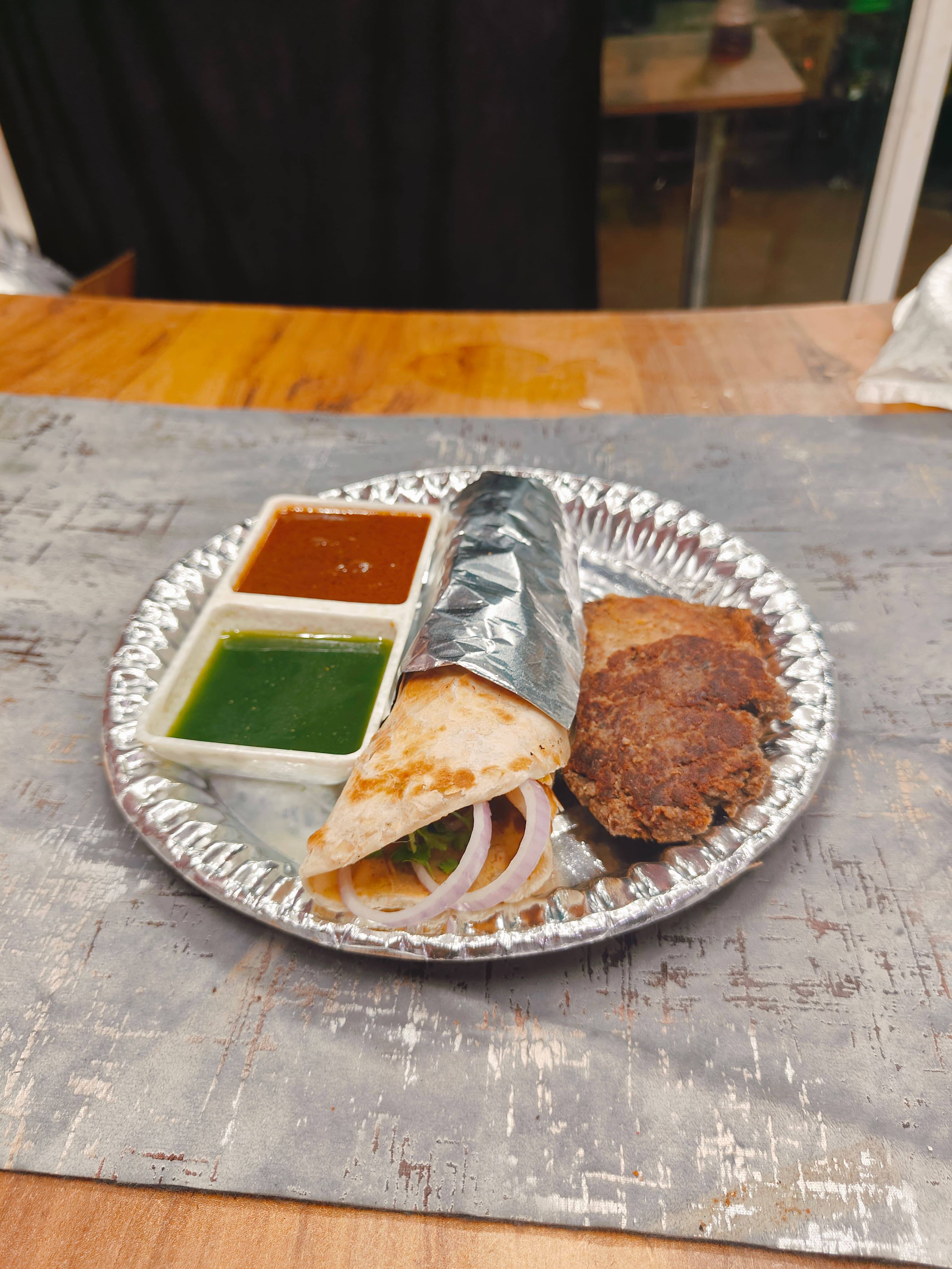Lucknowi Kabab Paratha, Amrapali Leisure Valley, Greater Noida | Zomato