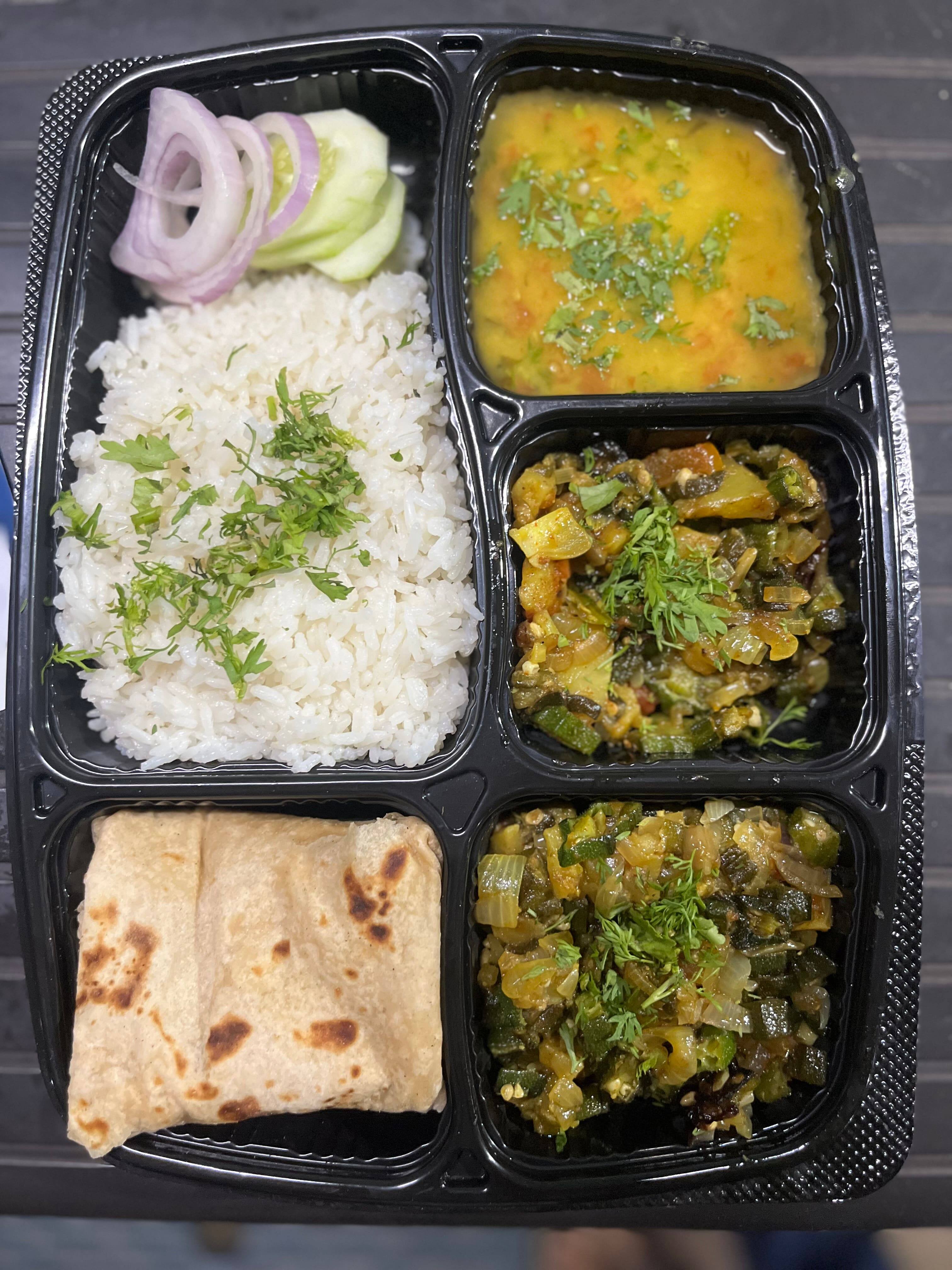 Aapla Dabba, Pimple Saudagar, Pune | Zomato