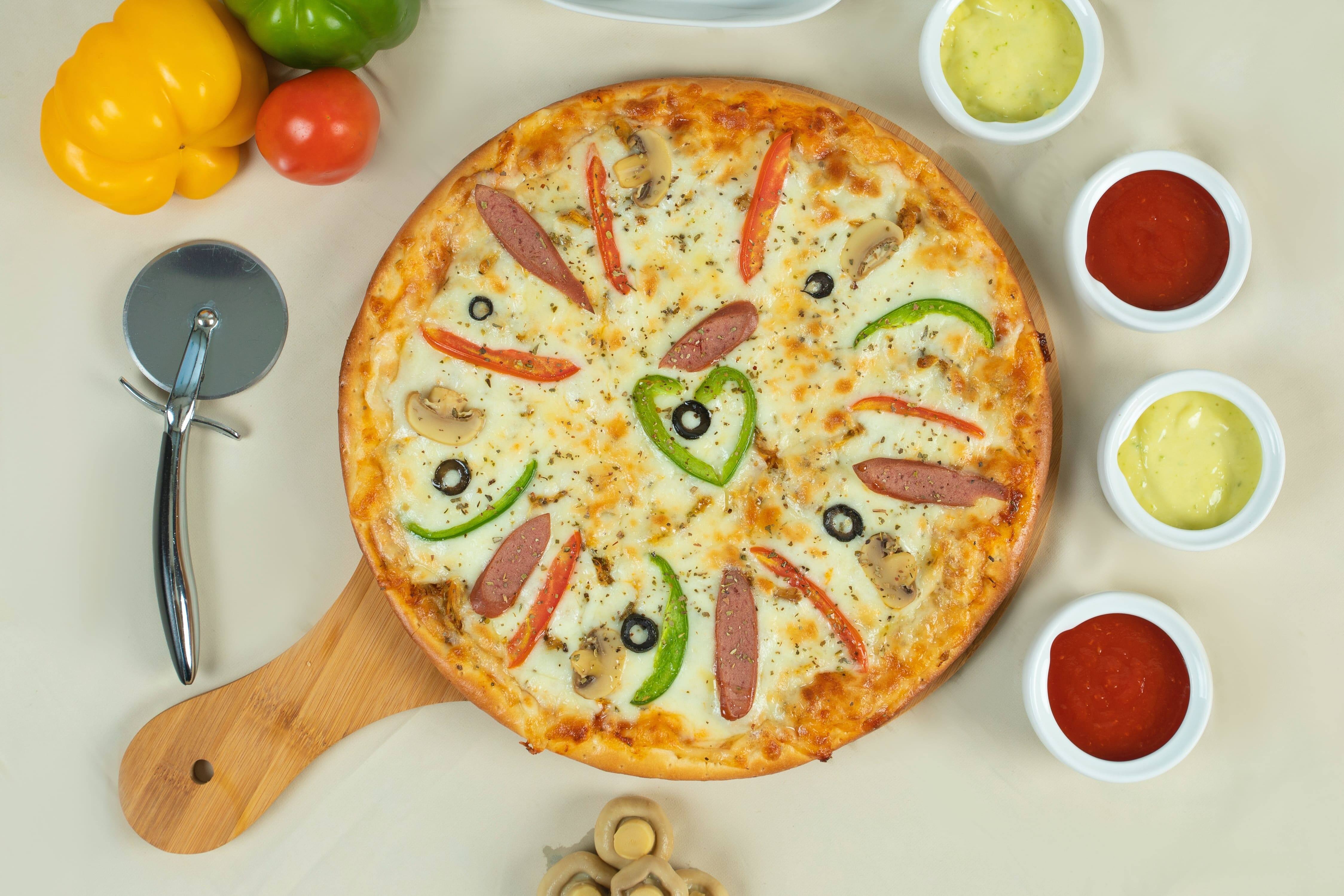 Lavi’s Pizzaa, Burari, New Delhi | Zomato