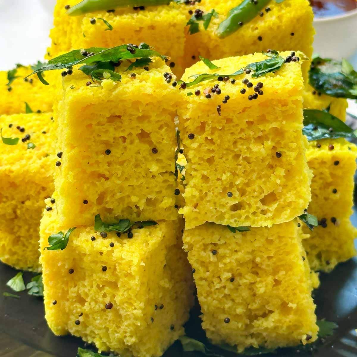 Hasmukh Sweets And Farsan, Lower Parel, Mumbai | Zomato