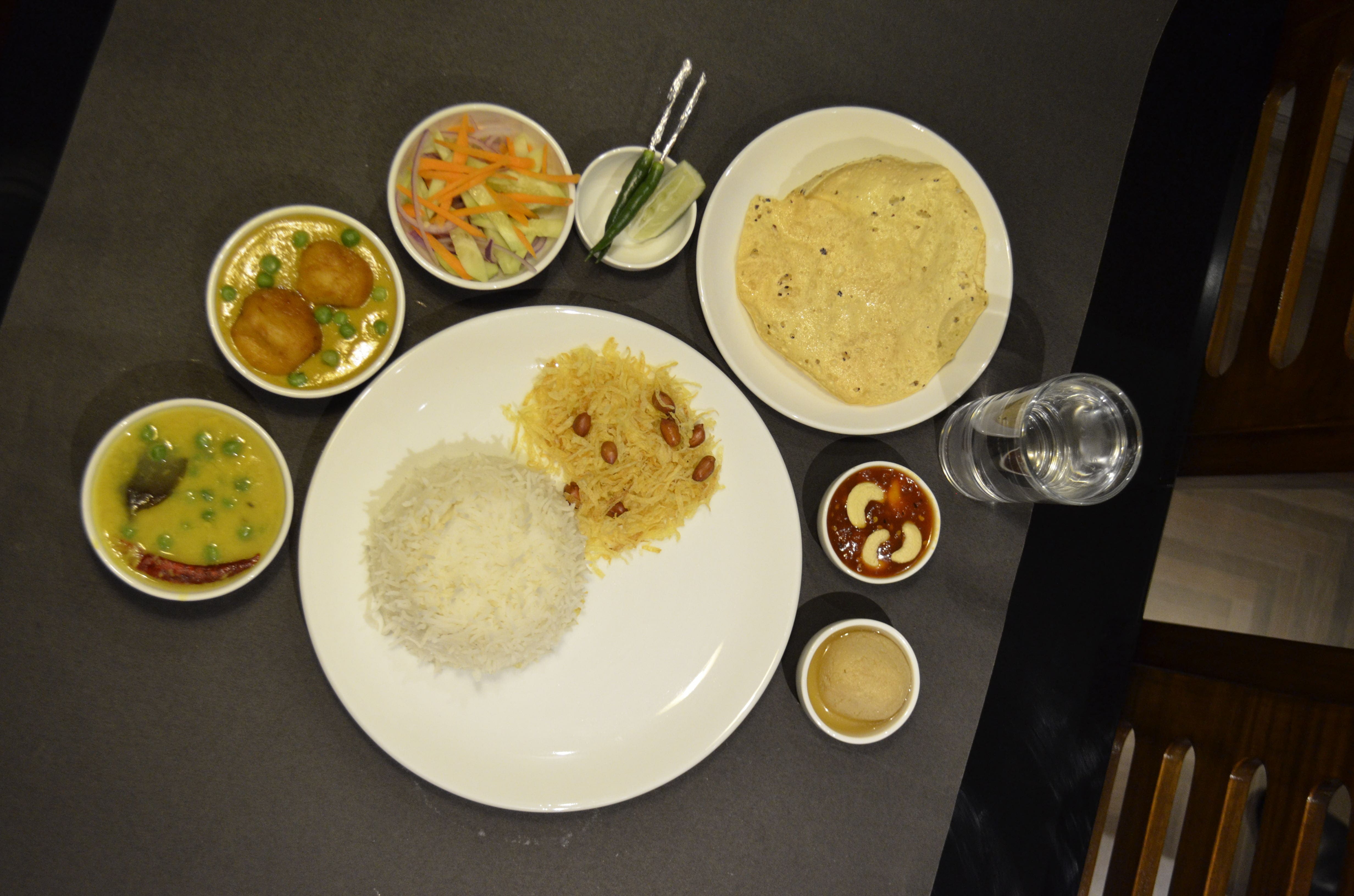 Saradin, Prince Anwar Shah Road, Kolkata | Zomato