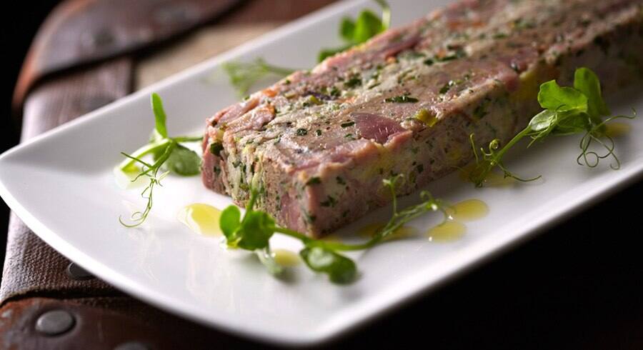 Trunk Bar & Restaurant - Radisson Blu Edwardian Heathrow Hotel Menu