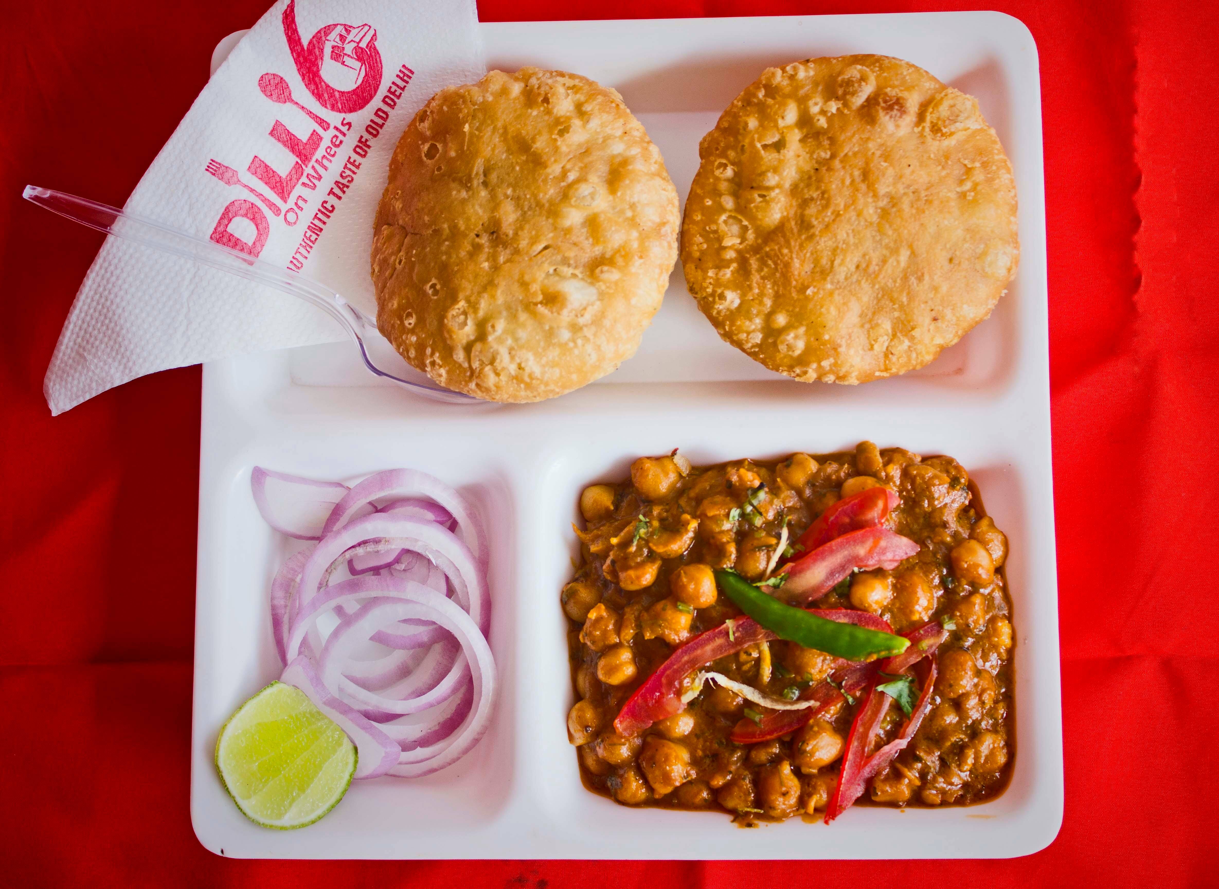 Dilli 6 On Wheels, Hauz Khas order online - Zomato