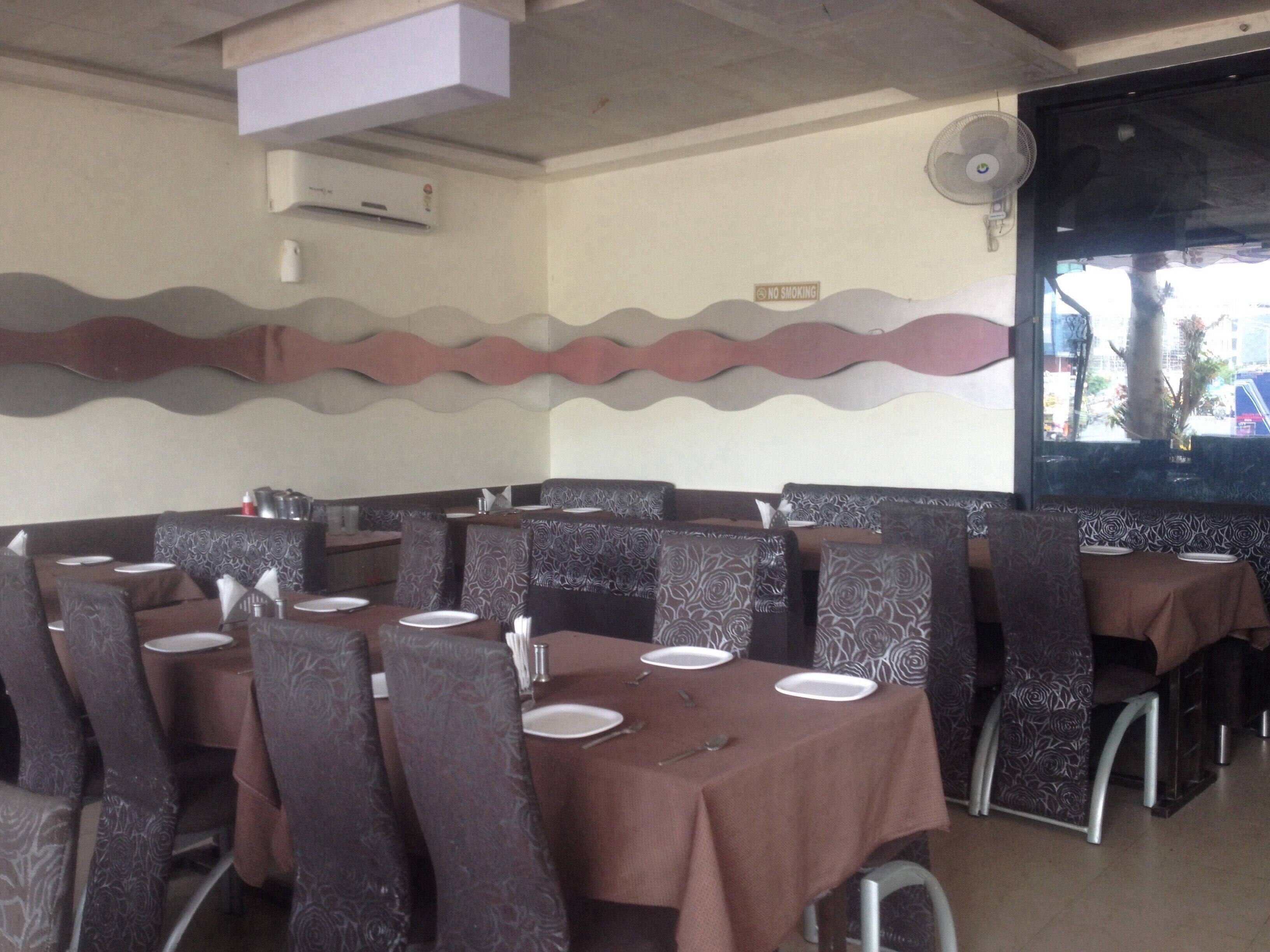 Handi Restaurant, Subhash Bridge, Ahmedabad