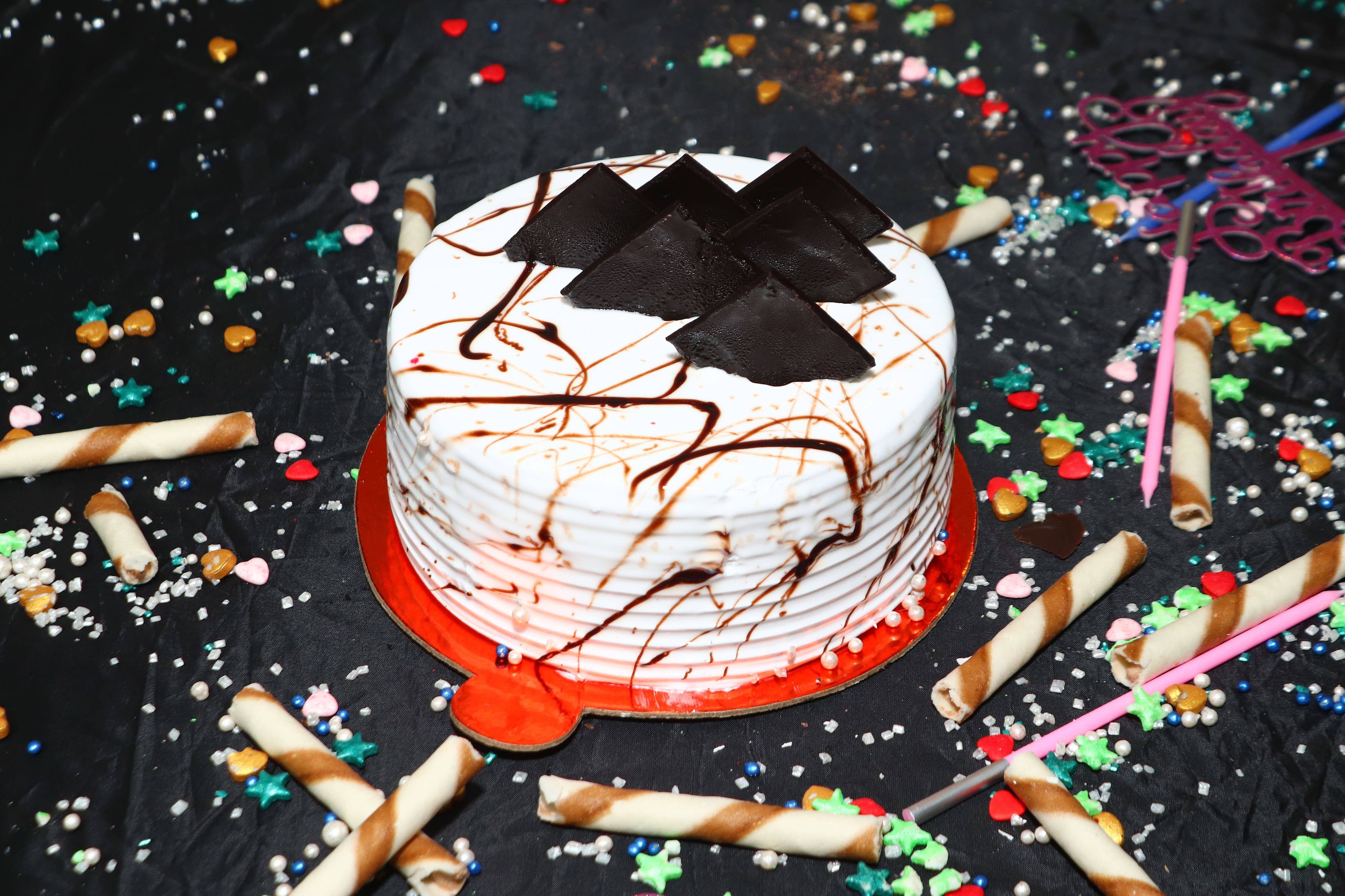 The Cake And Bake House, Sakchi, Jamshedpur | Zomato