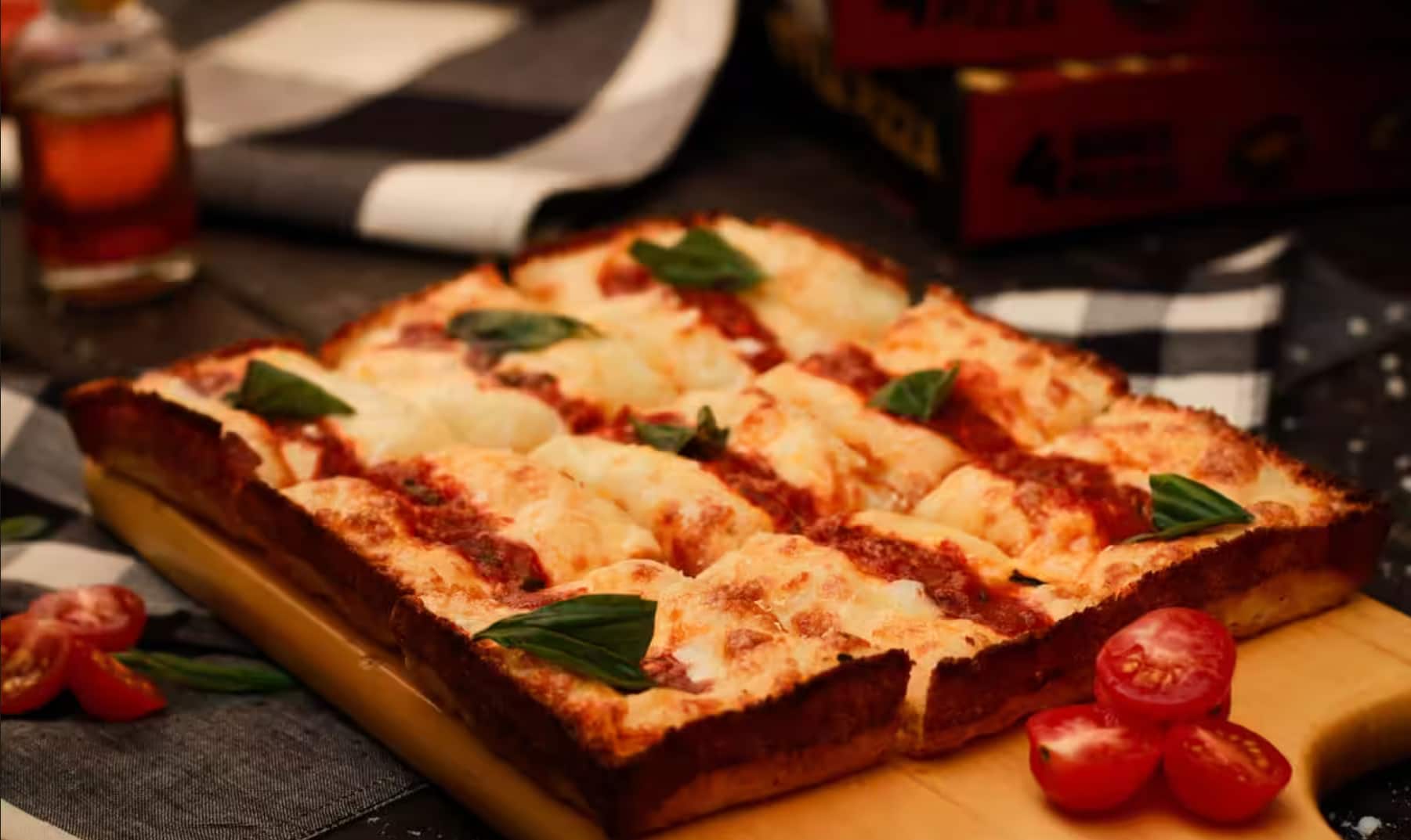Book table and online reservation at Motown - Detroit Style Pizza, SDA ...