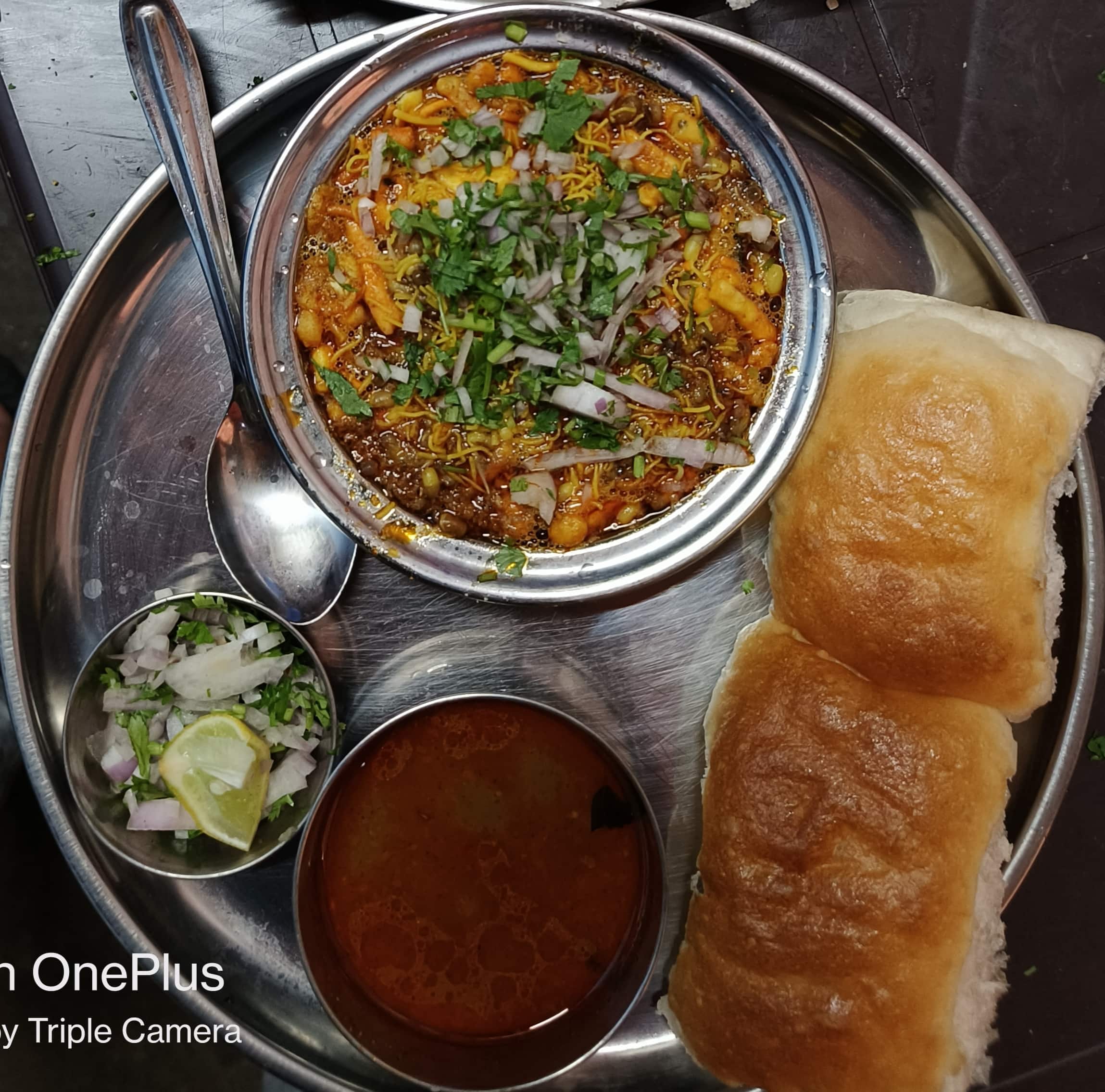 Photos of Karvir Nashta Center, Pictures of Karvir Nashta Center, Pune ...