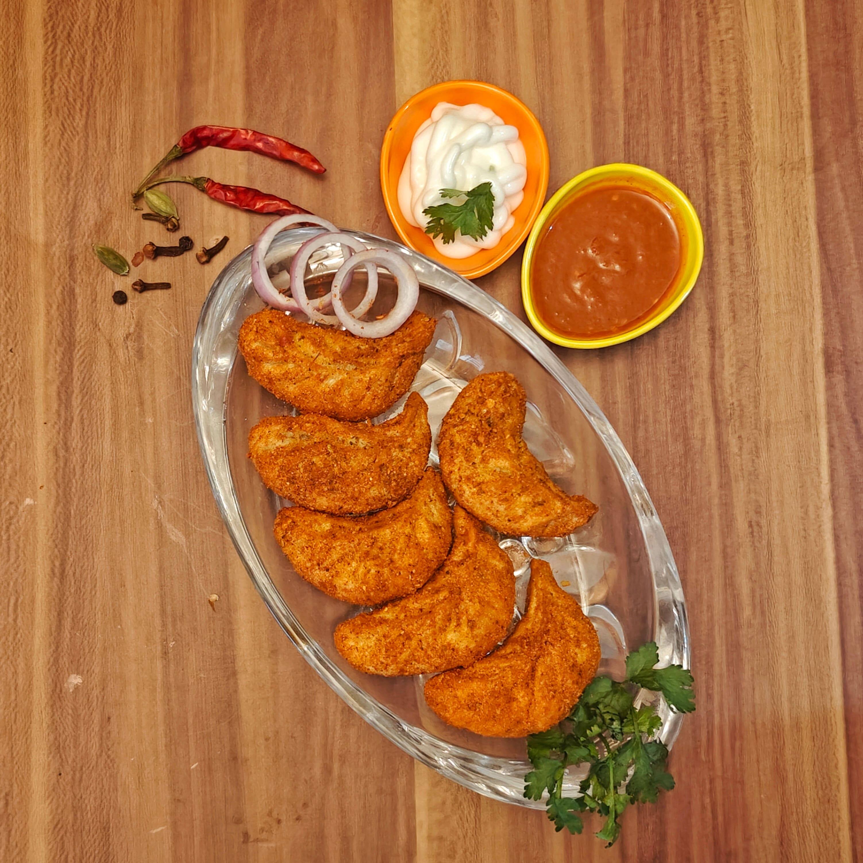 Momo Eats, Shivane order online - Zomato