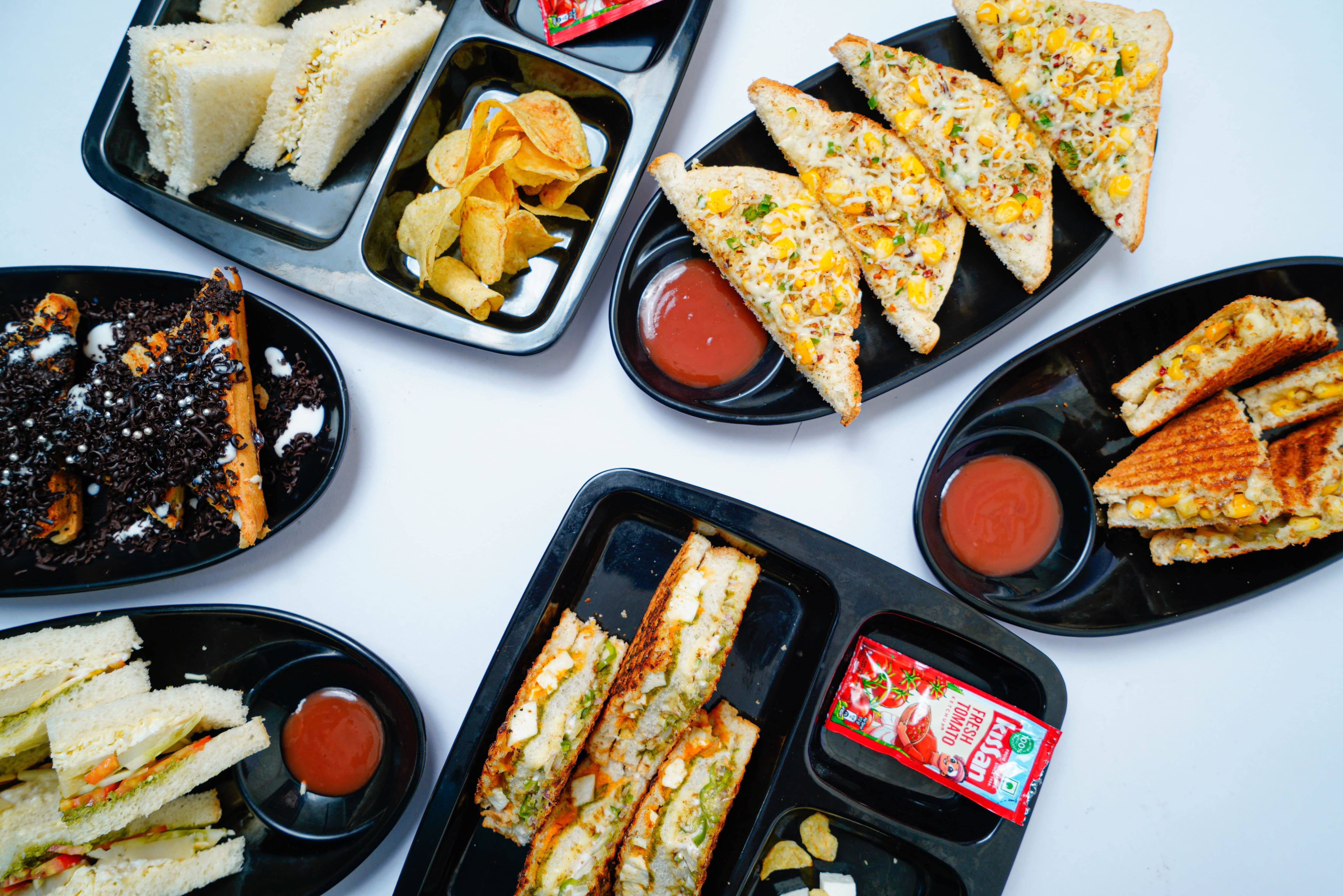 Hum Tum Cafe, Undri, Pune | Zomato