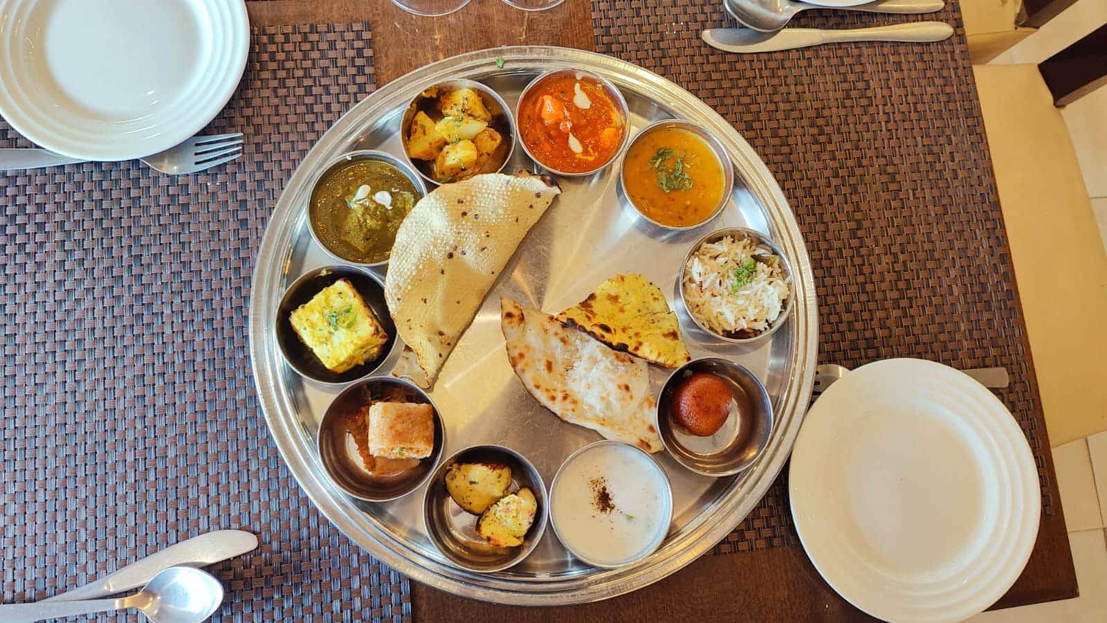 Taj Mahal Restaurant, Tajganj, Agra | Zomato