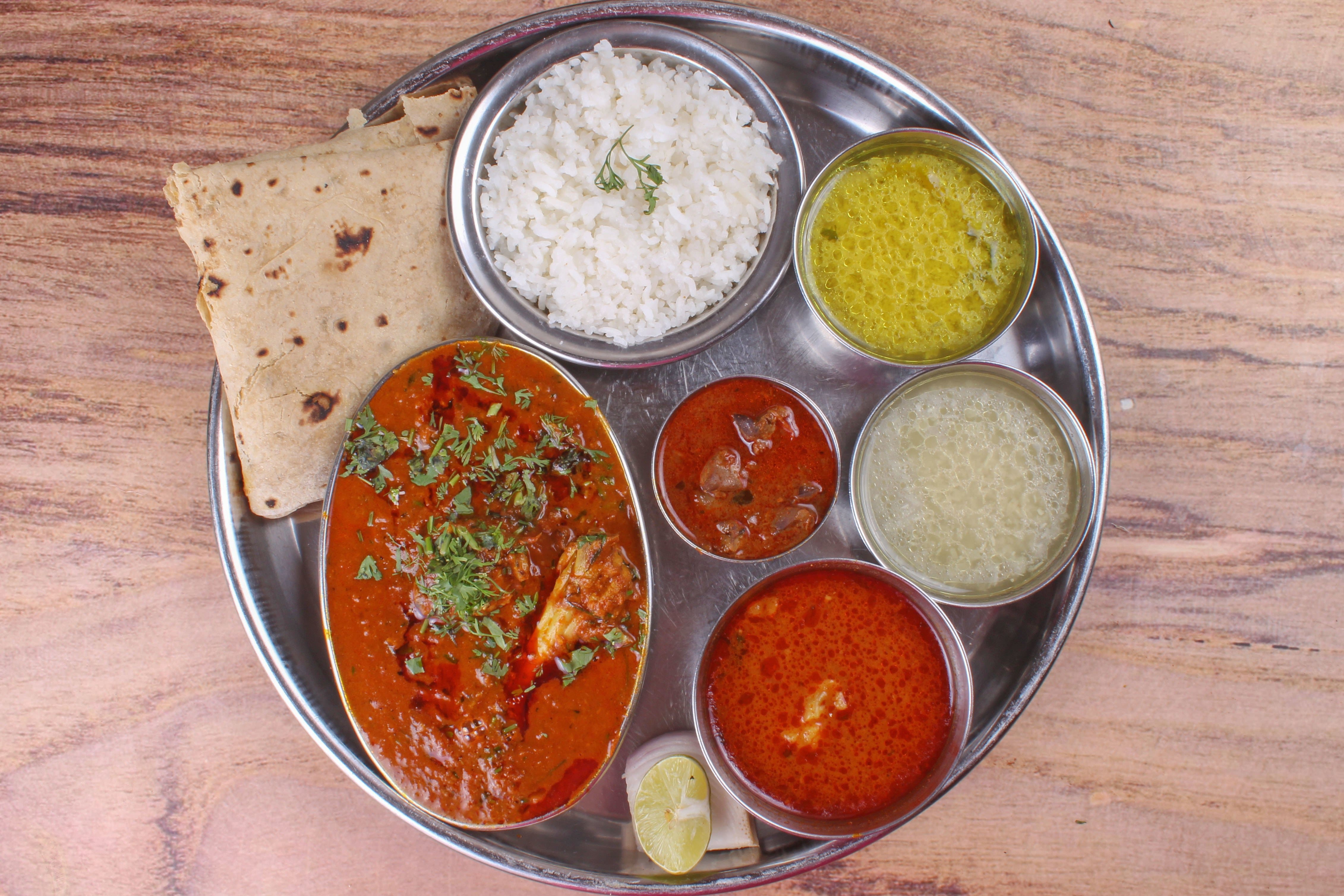 Photos of New Milan Khanaval, Pictures of New Milan Khanaval, Pune | Zomato