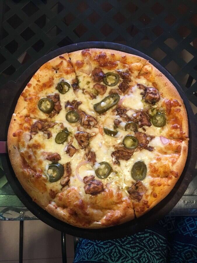 Cremeux Pizza & Bakery Cafe, Bambolim, Goa - Zomato