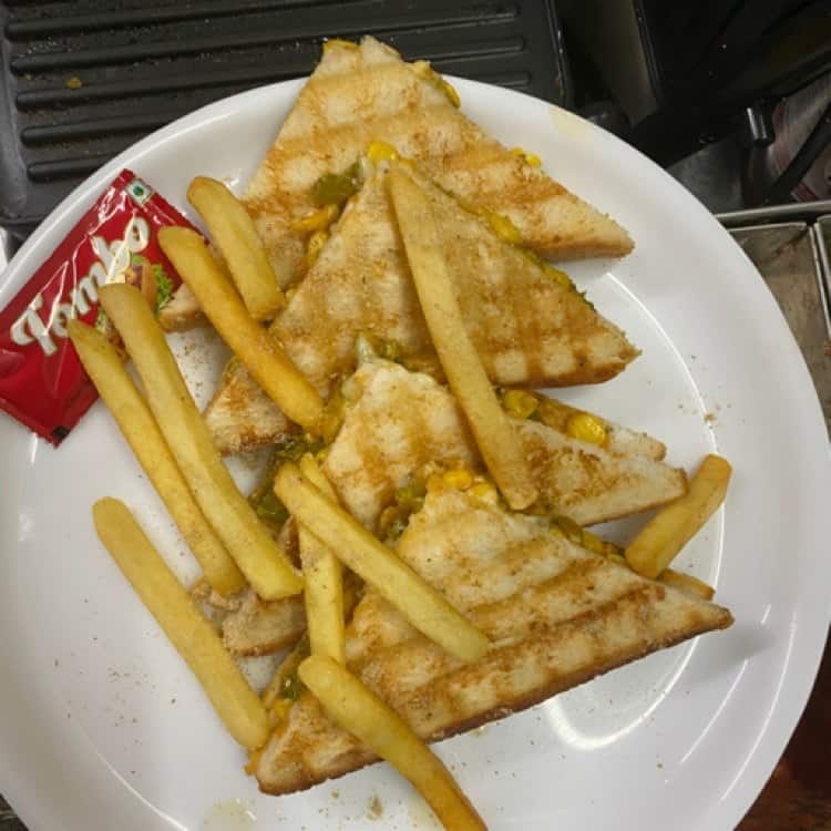 The Food Junction, Pakhowal Road, Ludhiana | Zomato