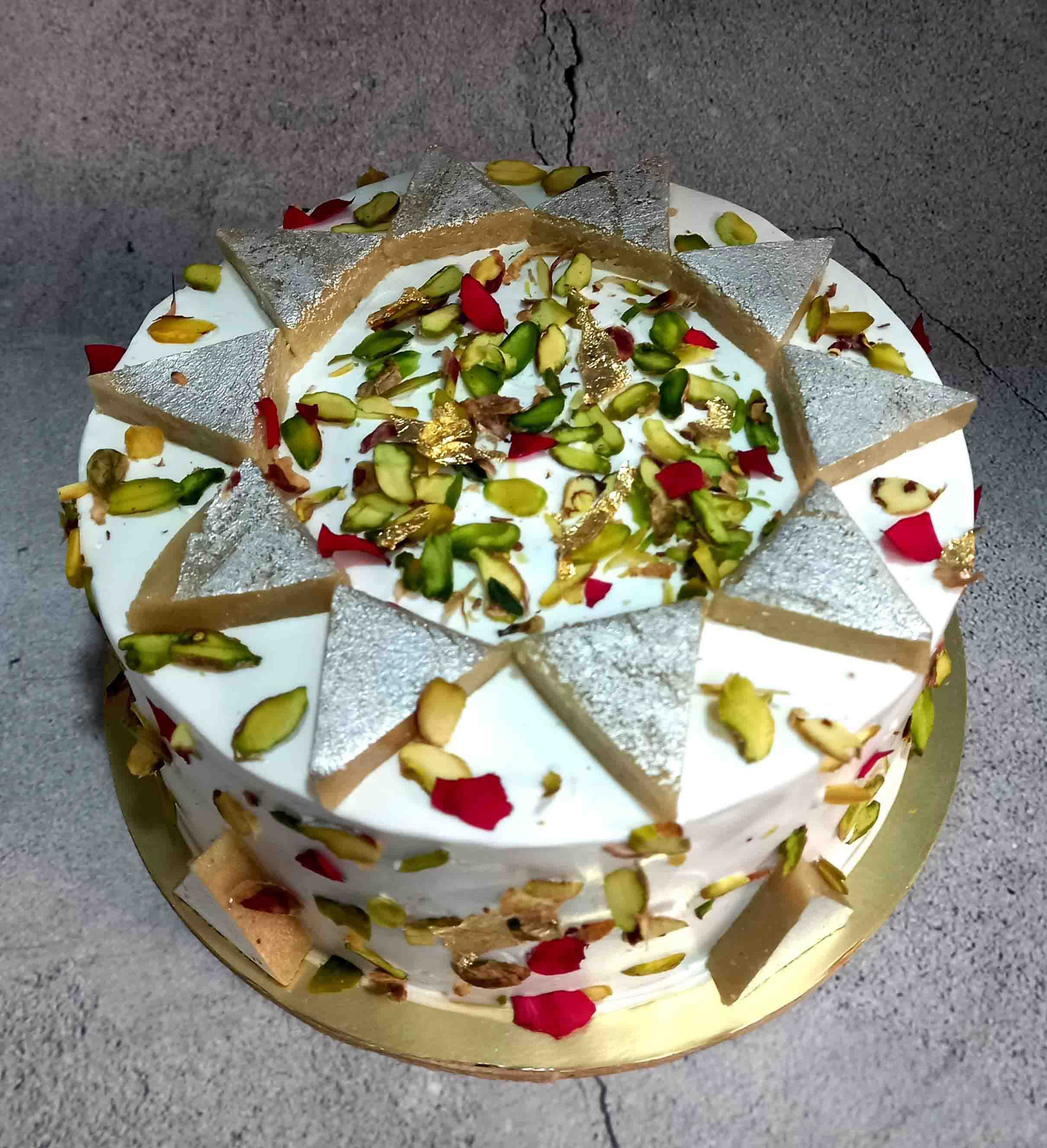 Cake Empire, CBD-Belapur order online - Zomato