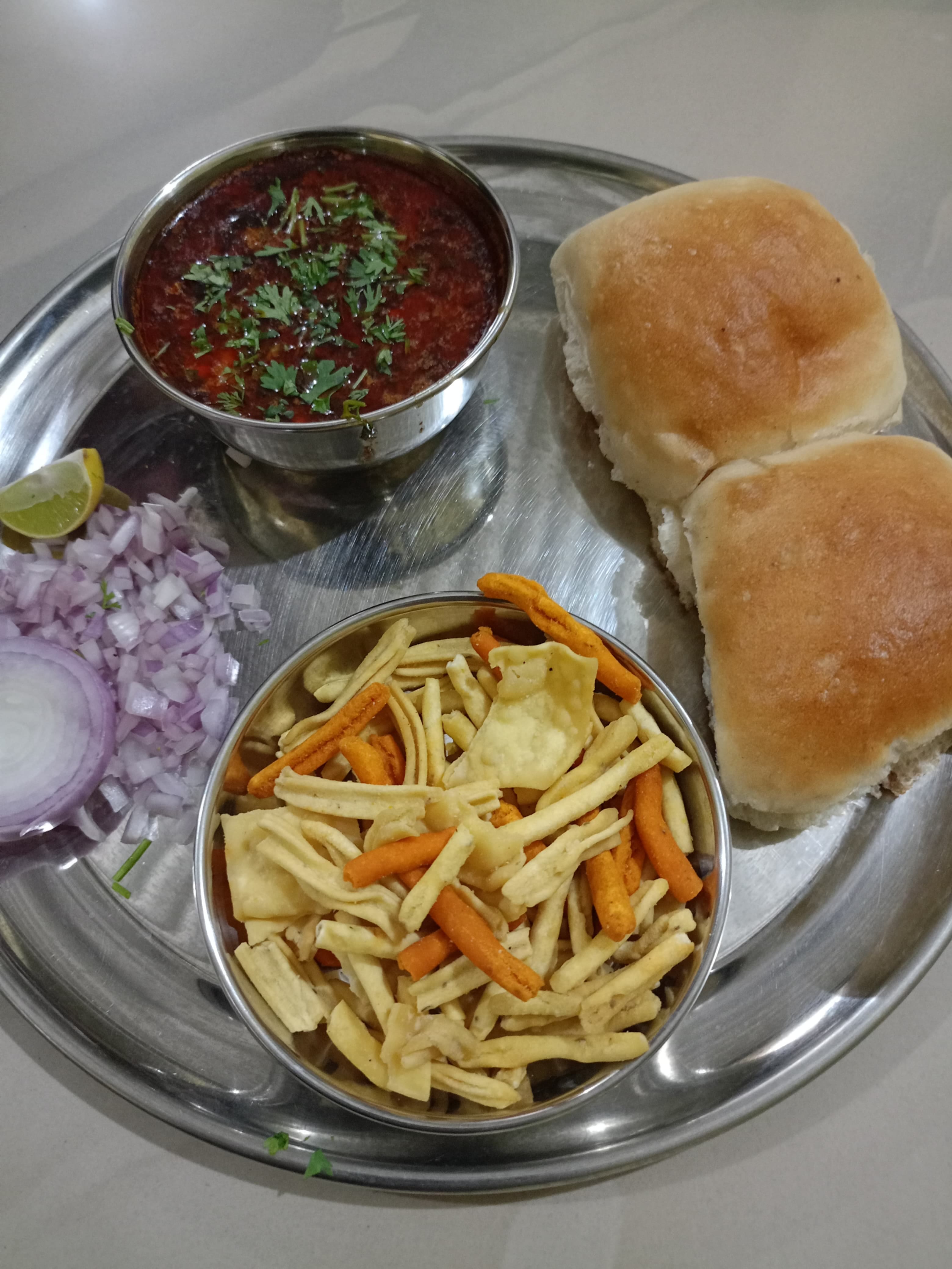 Changbhal Misal And Restaurant, Andheri East order online - Zomato