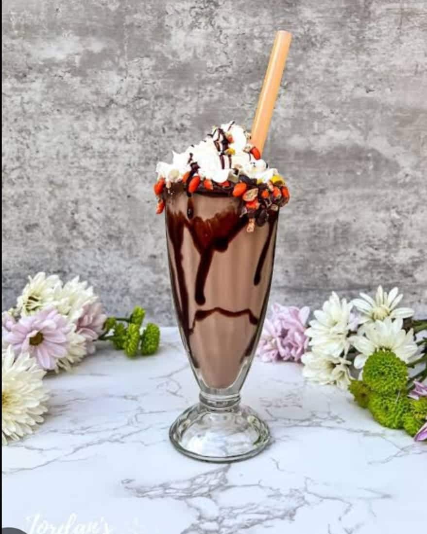 Juice & More, Masab Tank order online - Zomato