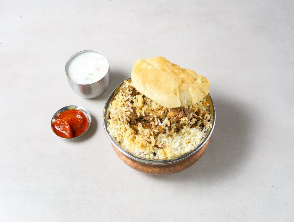 Oryza Classic Restaurant, Kaloor, Kochi | Zomato