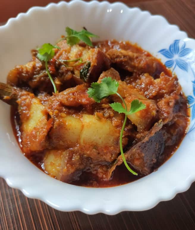 Naga Pork Curry, Chandmari, Guwahati | Zomato