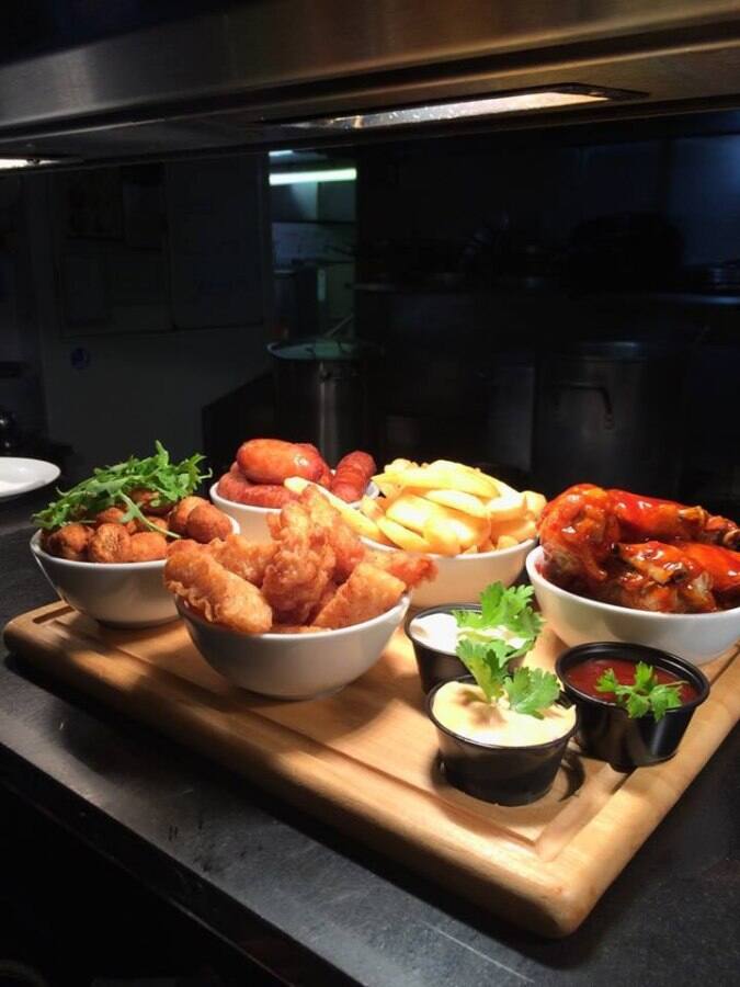 Quays Bar Menu, Menu for Quays Bar, Temple Bar, Dublin - Zomato Ireland