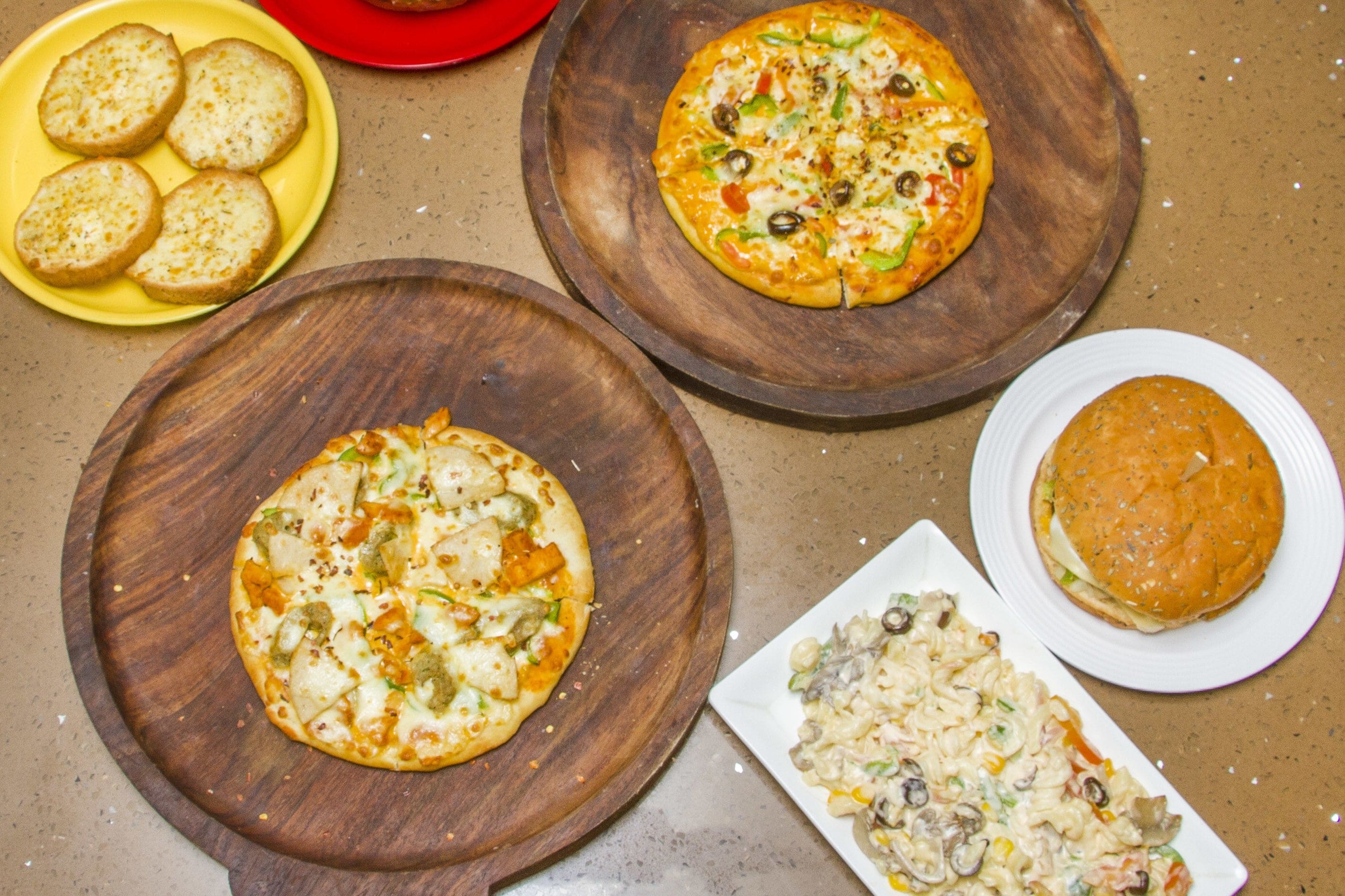 Feast Hub, Model Town order online - Zomato