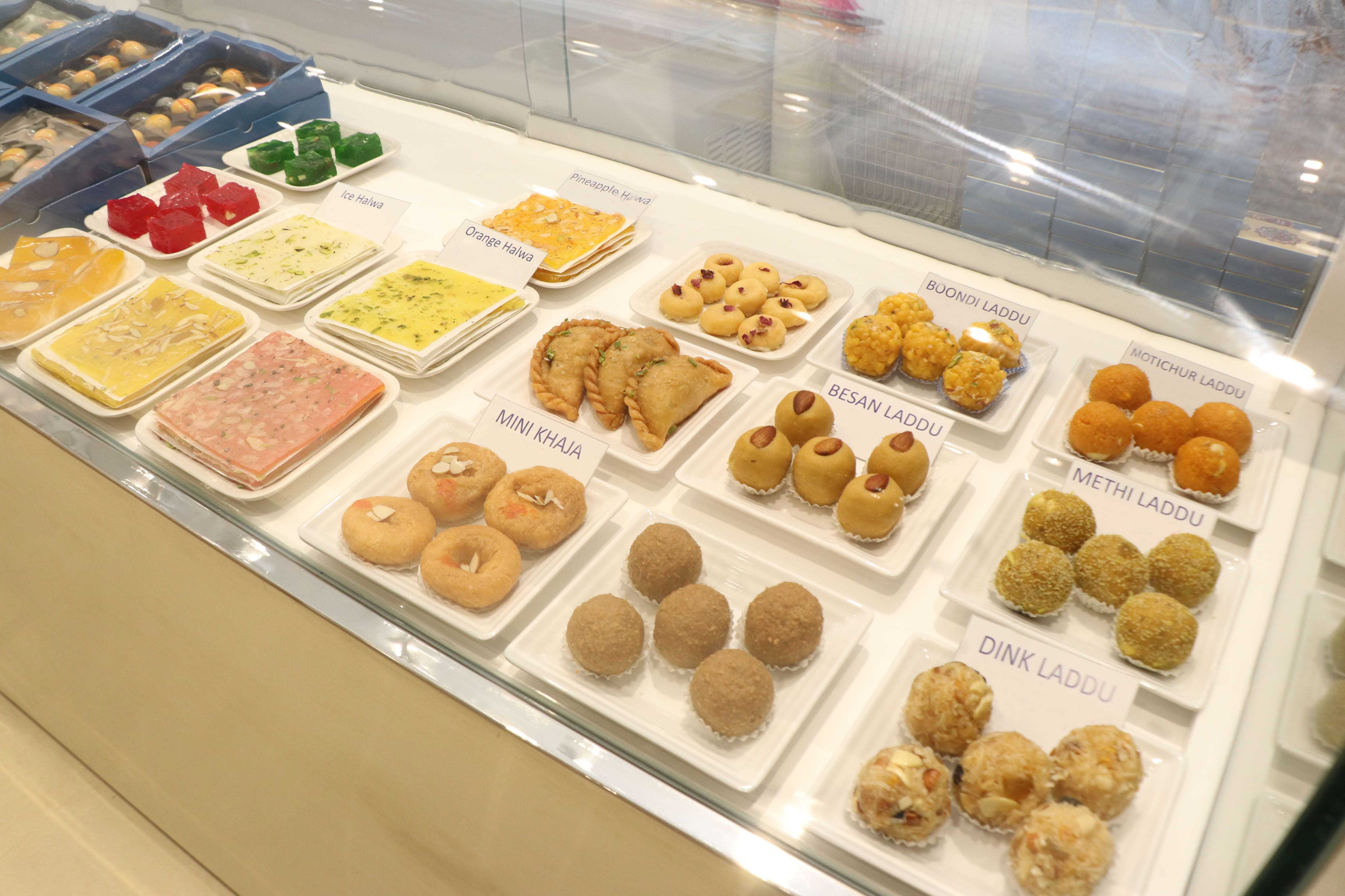 Shree Mithai, Dahisar East order online - Zomato