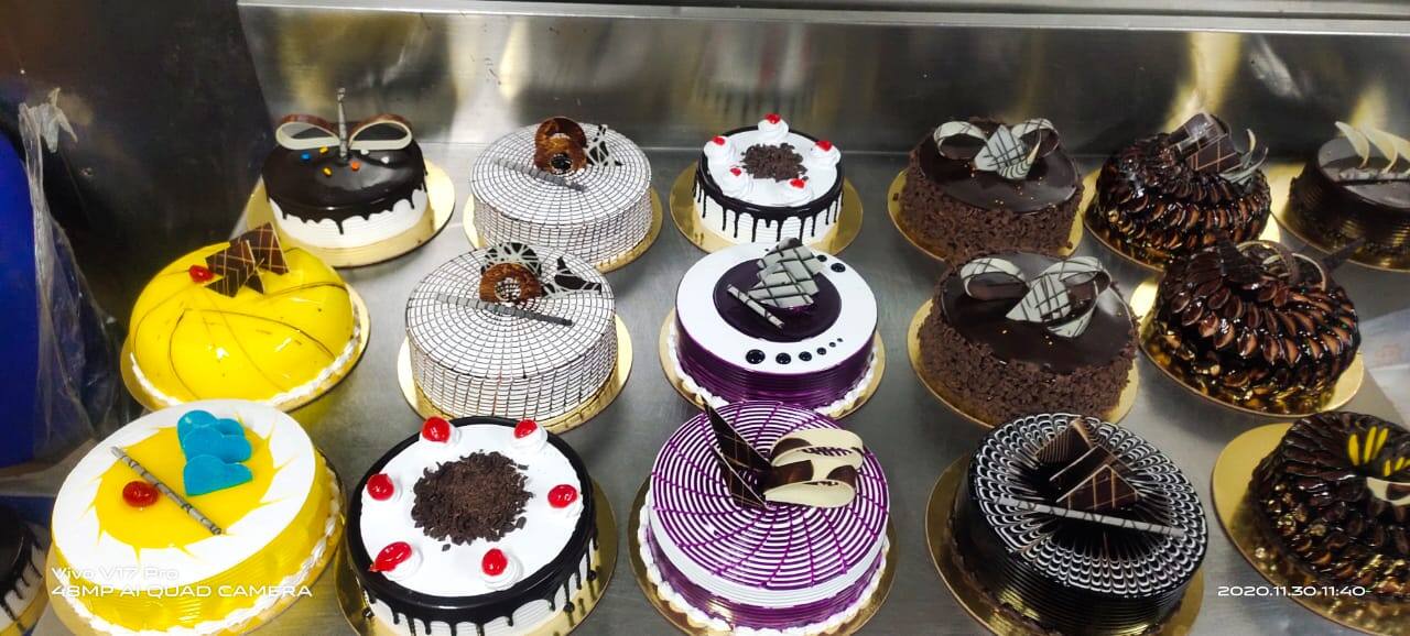 Eat & Treat Cake Studio, Powai order online - Zomato